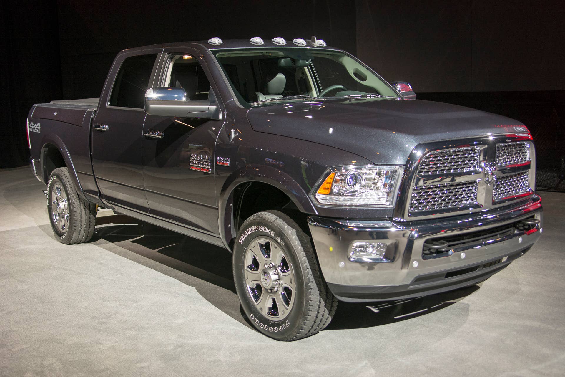 Ram 2500 Off-Road Pack targets Ford's FX4, Chevy's Z71 - Autoblog