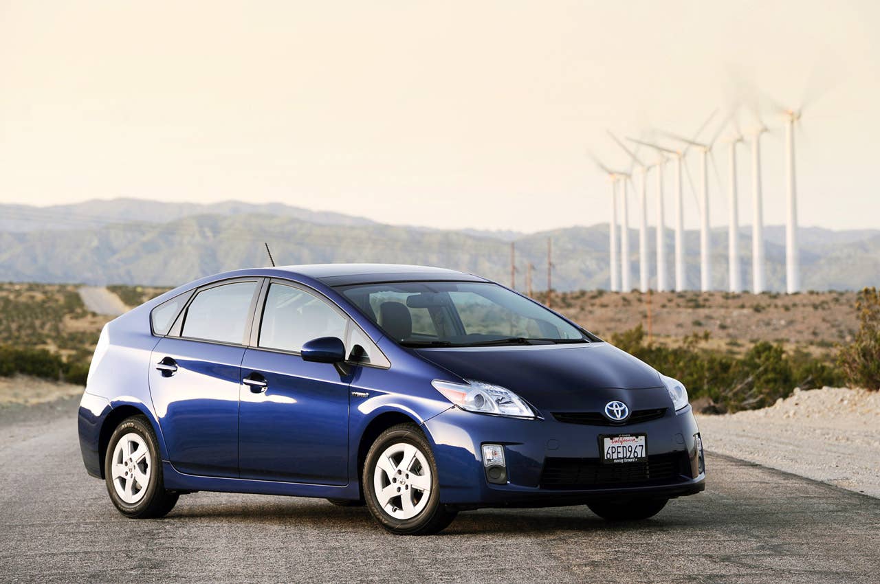 Toyota recalling 1.9M Prius models globally for software update - Autoblog