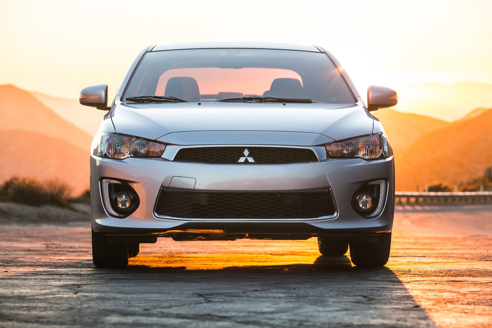 2016 Mitsubishi Lancer adds features, loses Ralliart - Autoblog