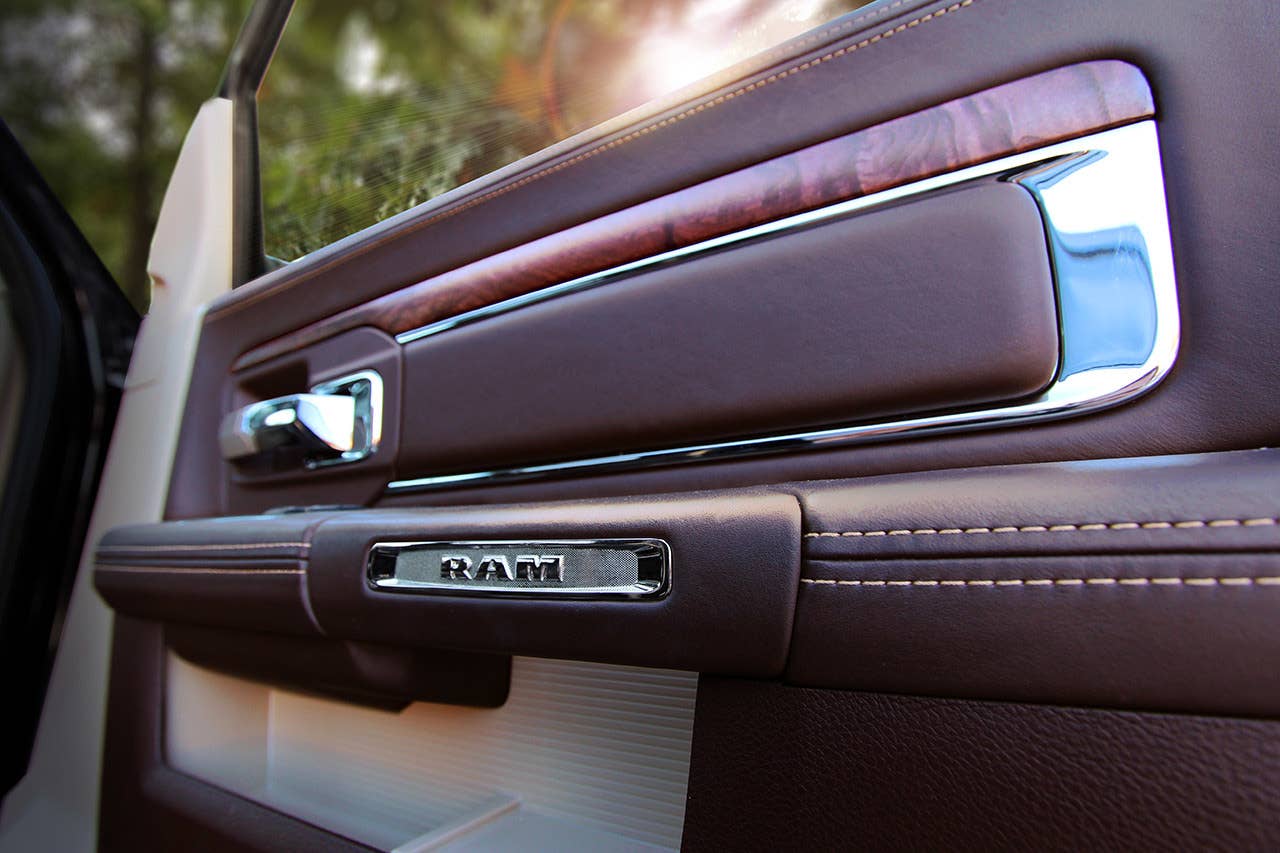 Ram Truck digs in with Laramie Longhorn-inspired Case backhoe - Autoblog