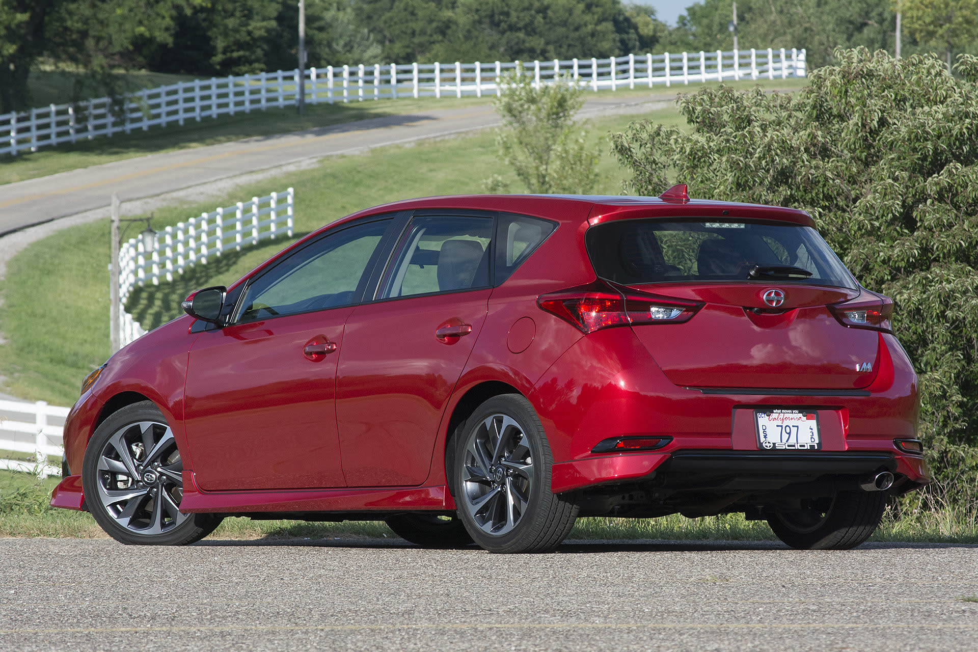 2016 Scion iM Review [w/video] - Autoblog