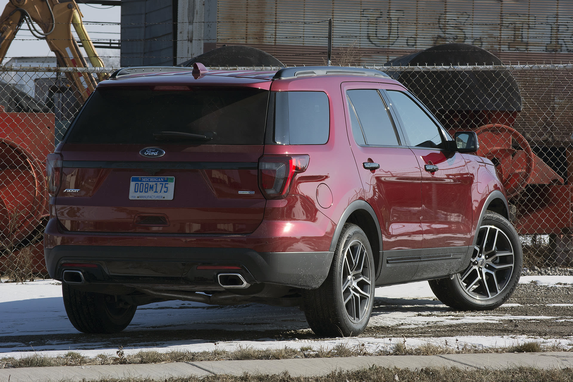 2016 Ford Explorer Sport Review [w/video] - Autoblog