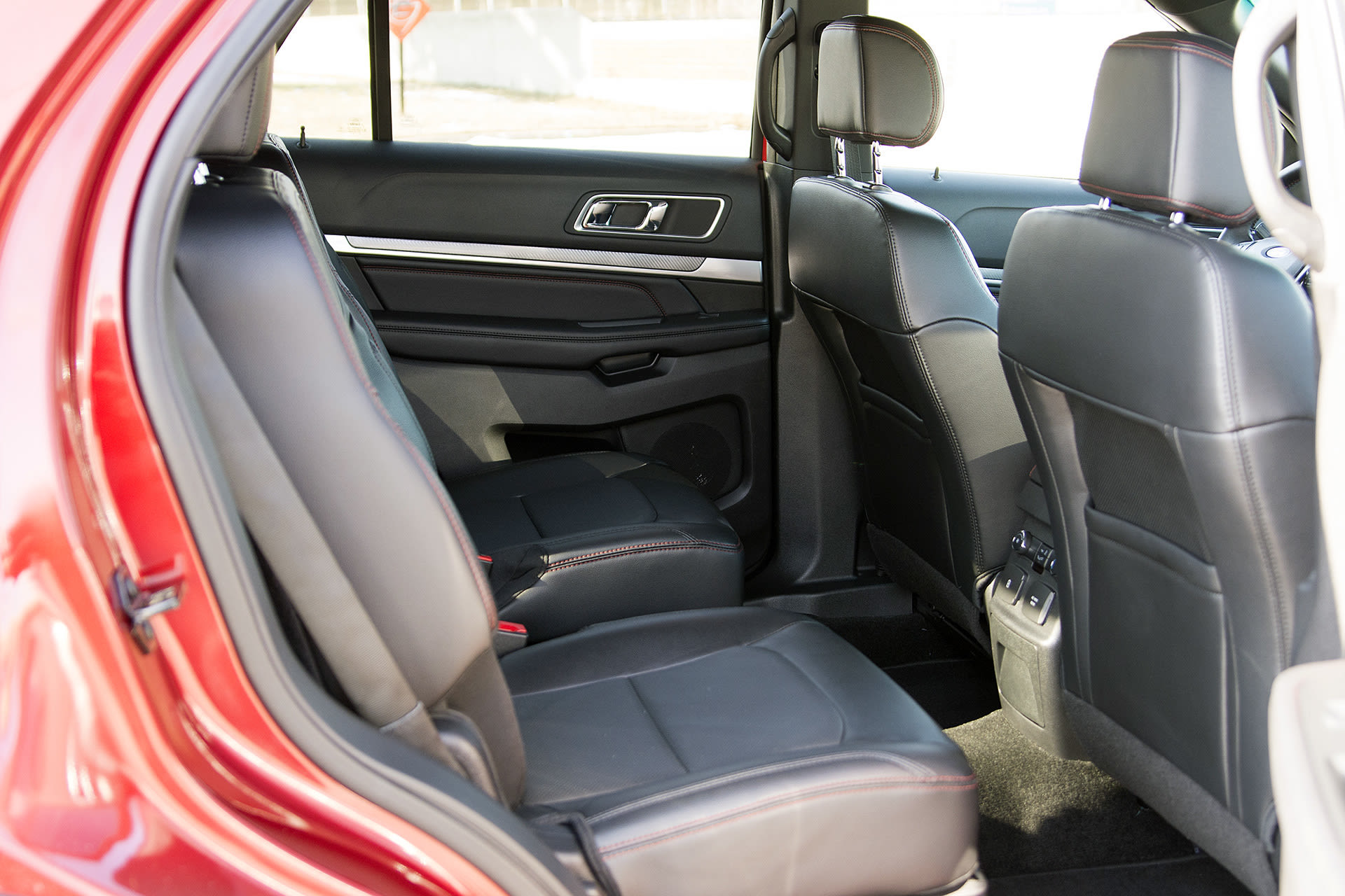 2016 Ford Explorer Sport Review [w/video] - Autoblog