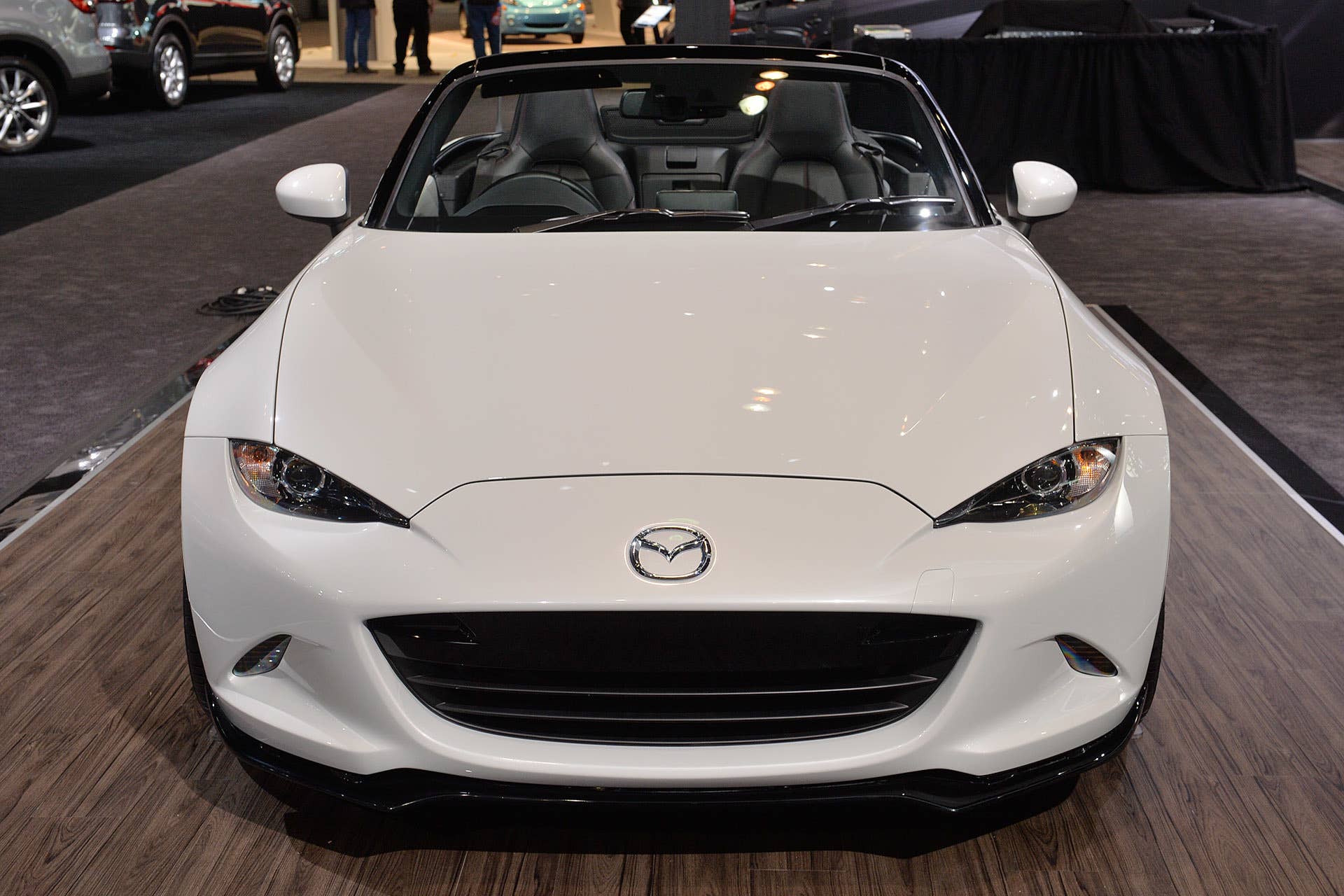Mazda specs new MX-5 Miata with accessories - Autoblog