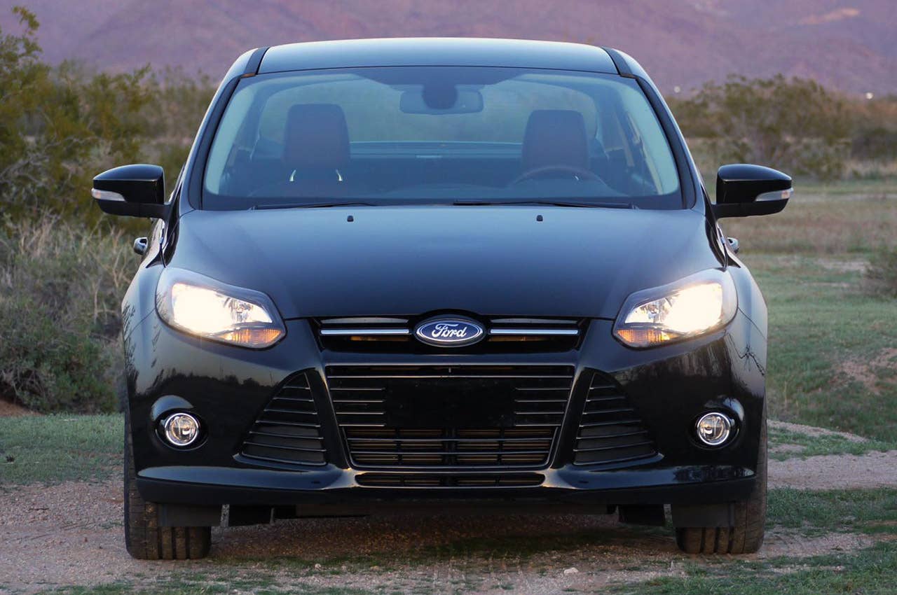 Review: 2012 Ford Focus Titanium - Autoblog