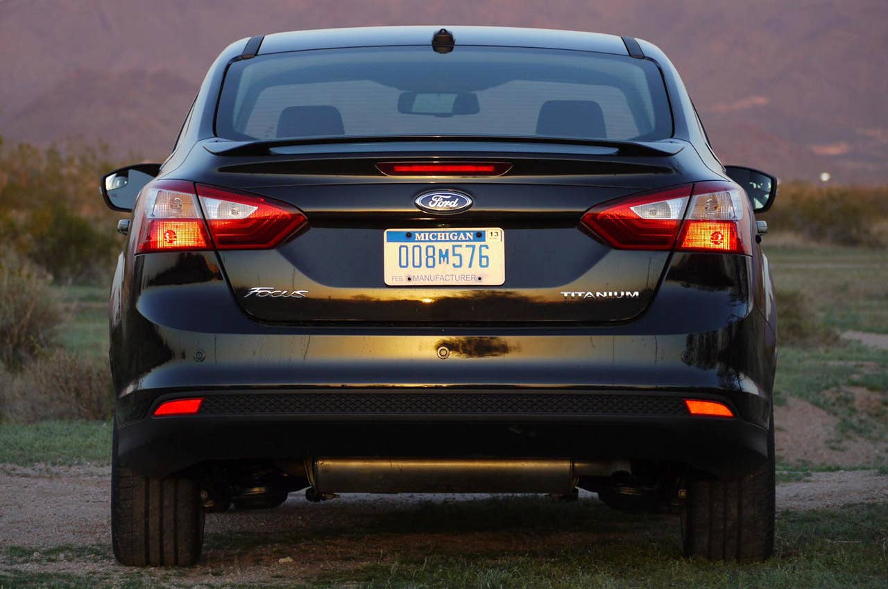 Review: 2012 Ford Focus Titanium - Autoblog