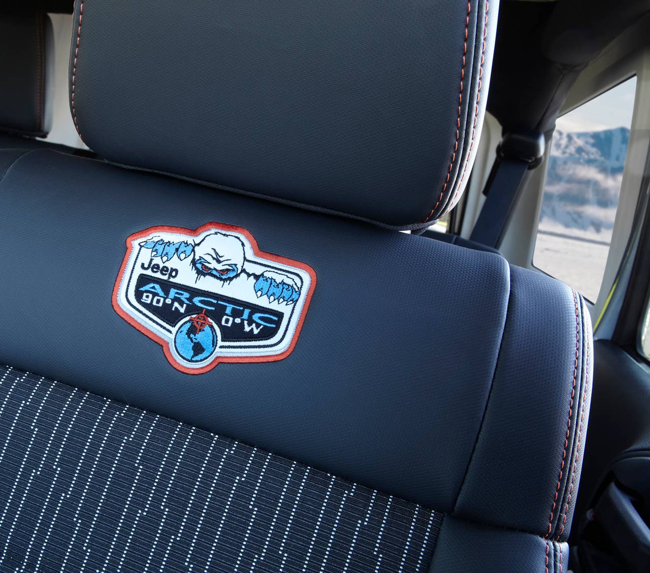Jeep previews Wrangler and Liberty Arctic special editions ahead of LA ...