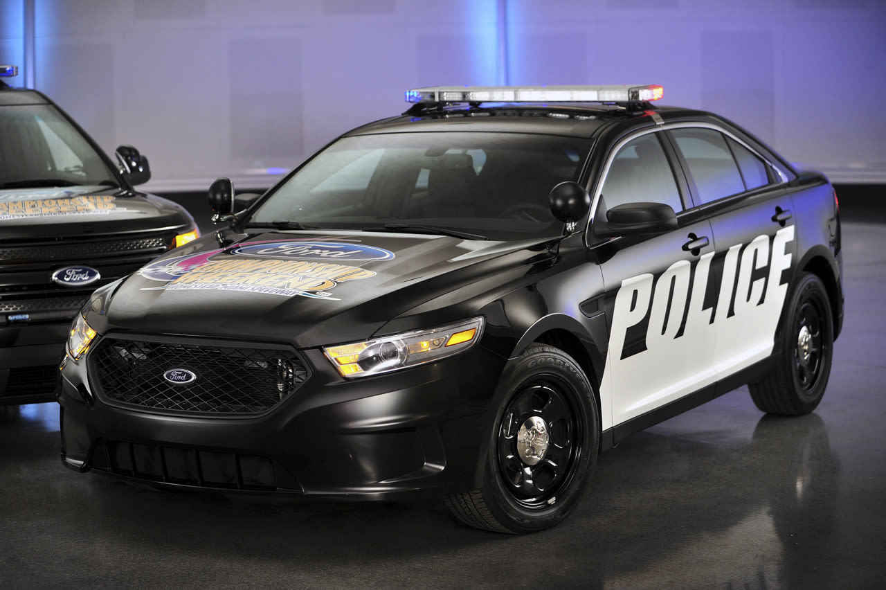 Ford Police Interceptor vehicles pacing NASCAR races in Miami - Autoblog
