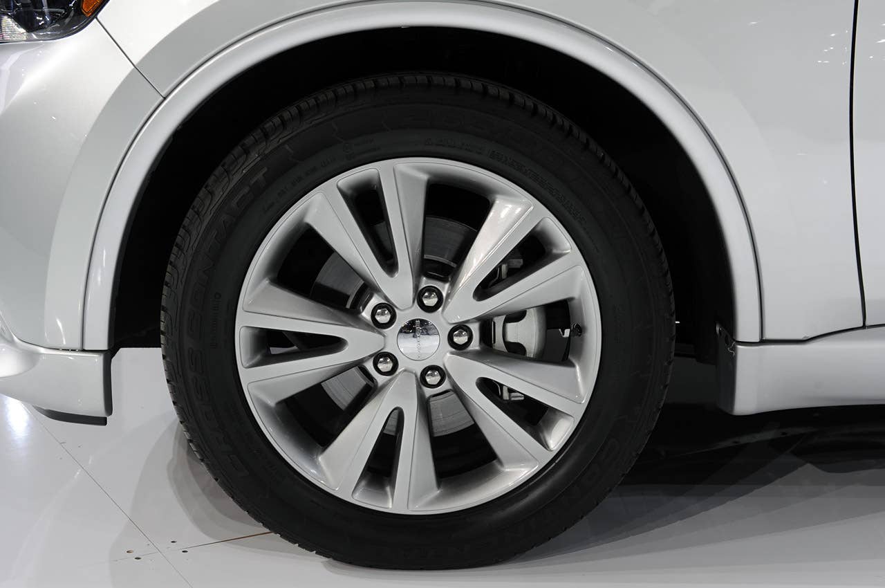 Chicago 2011: 2011 Dodge Durango Heat lights our fire - Autoblog