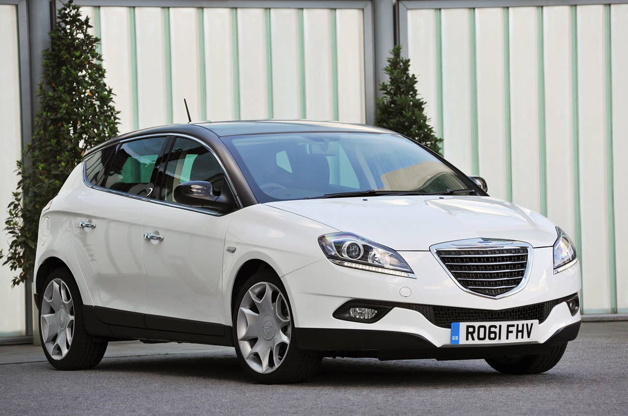 Chrysler shows off new Lancia-based Delta and Ypsilon models - Autoblog