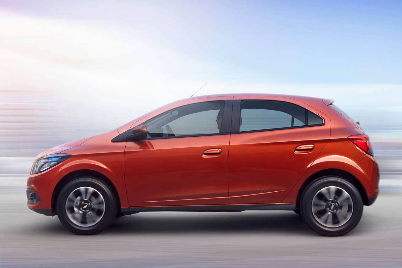 Chevy unveils Onix subcompact hatchback in Brazil - Autoblog