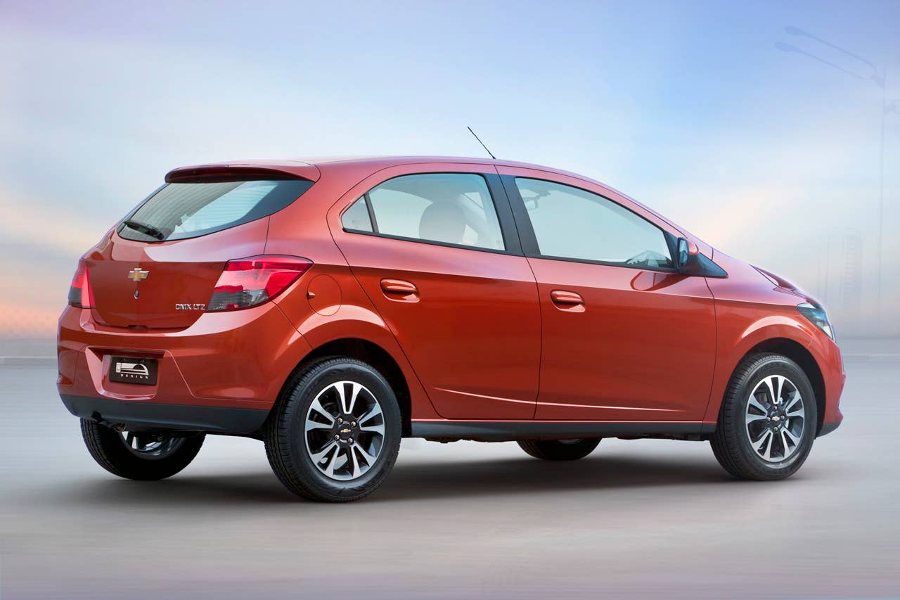Chevy unveils Onix subcompact hatchback in Brazil - Autoblog