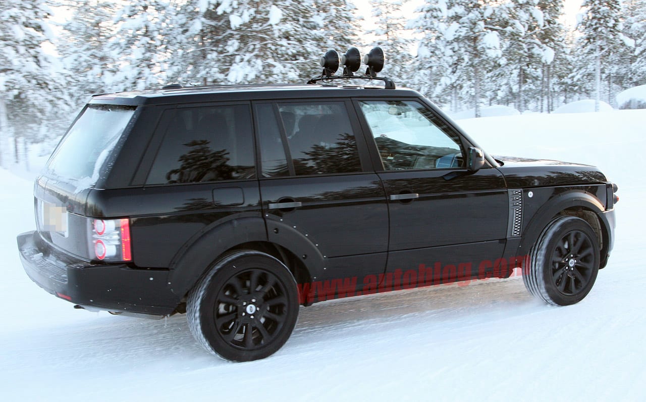 Spy Shots: 2013 Land Rover Range Rover mule spotted winter testing ...