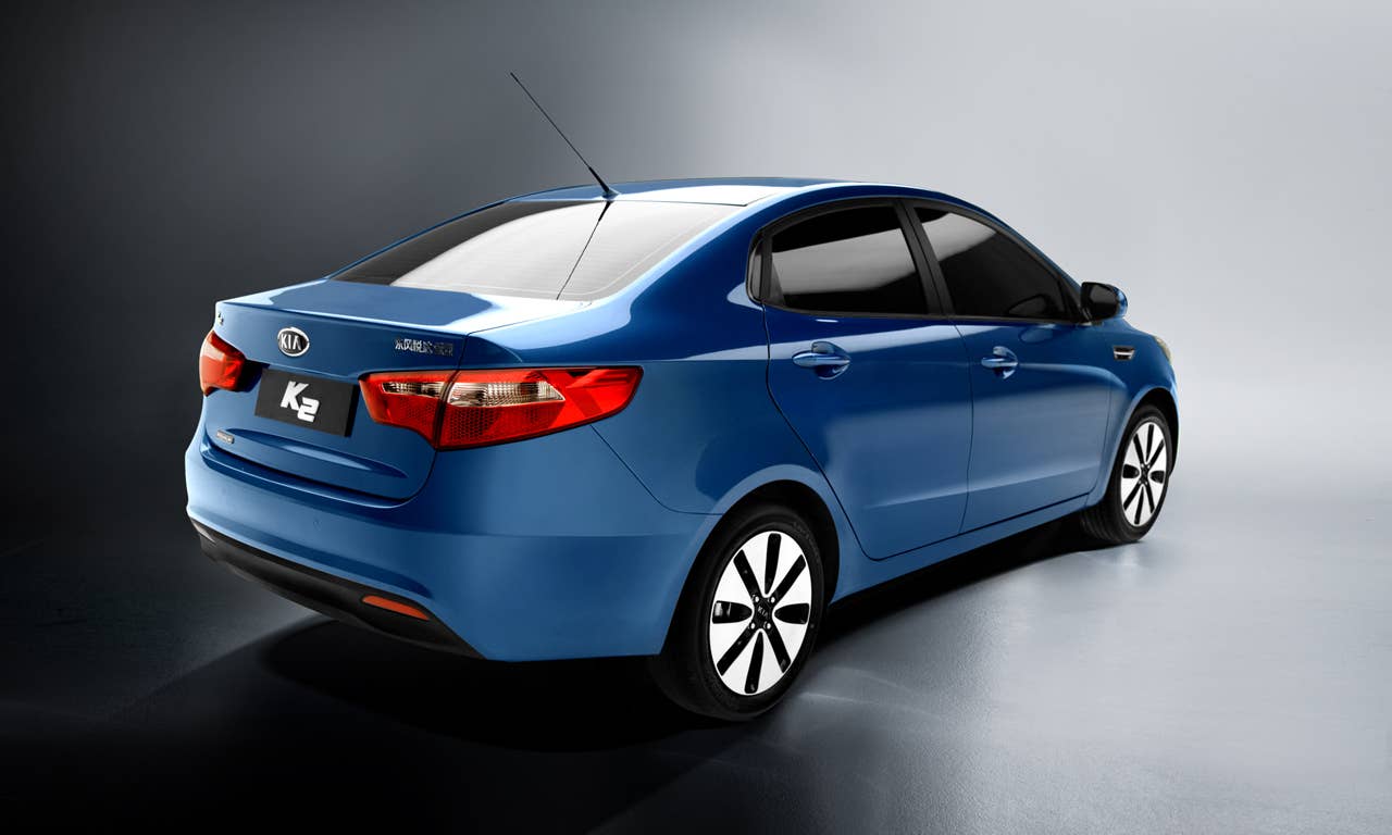 Kia unveils K2 sedan in Shanghai - Autoblog