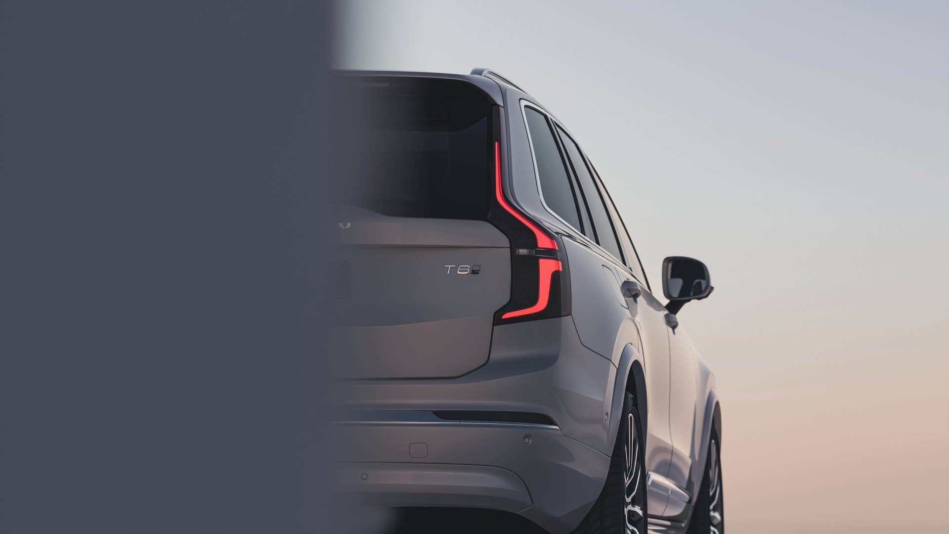 2025 Volvo XC90: The classic Volvo SUV gets a plugged-in update with a ...