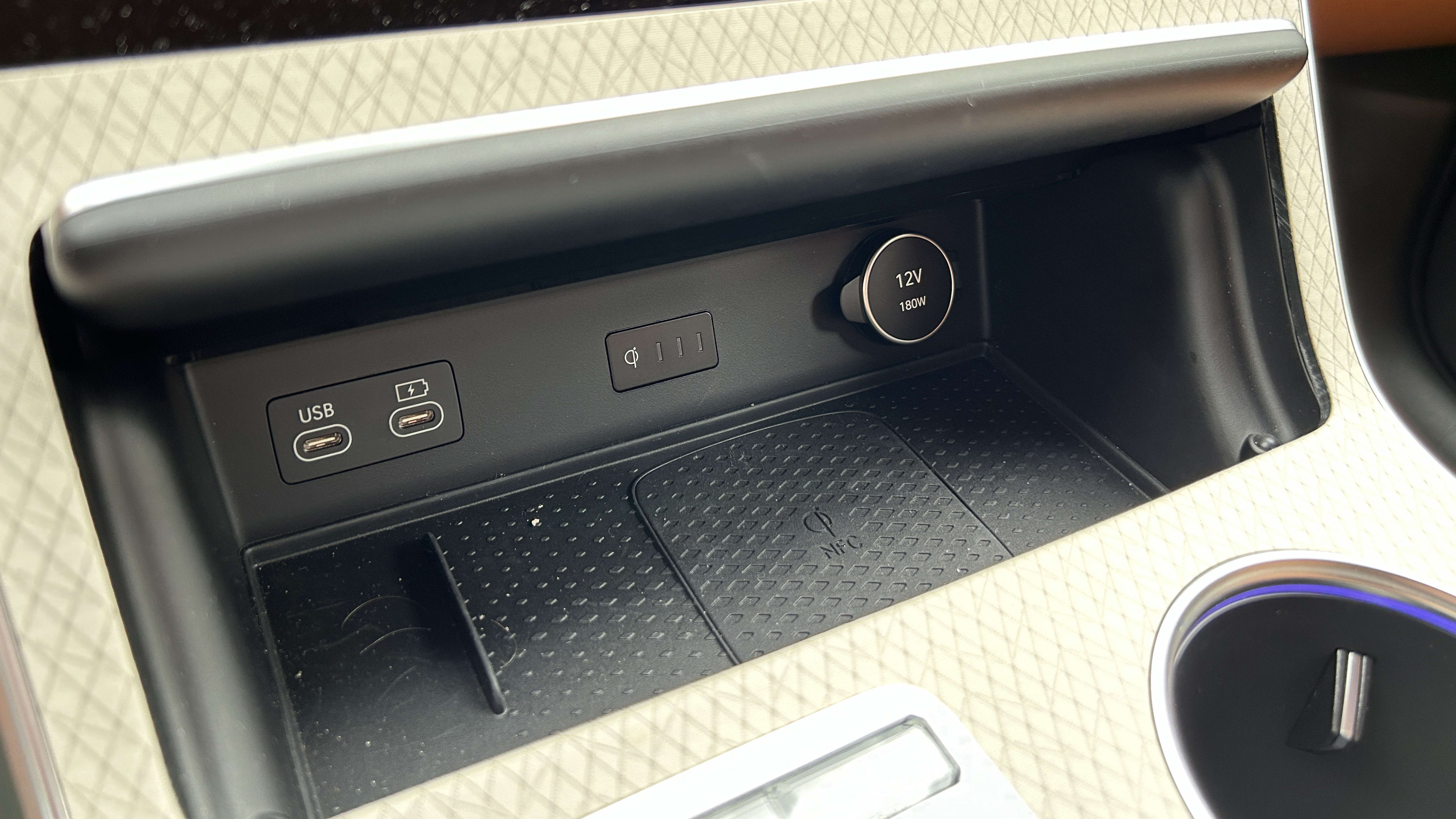 2025 Genesis GV80 Review: Beautiful looks backed up by true luxury ...