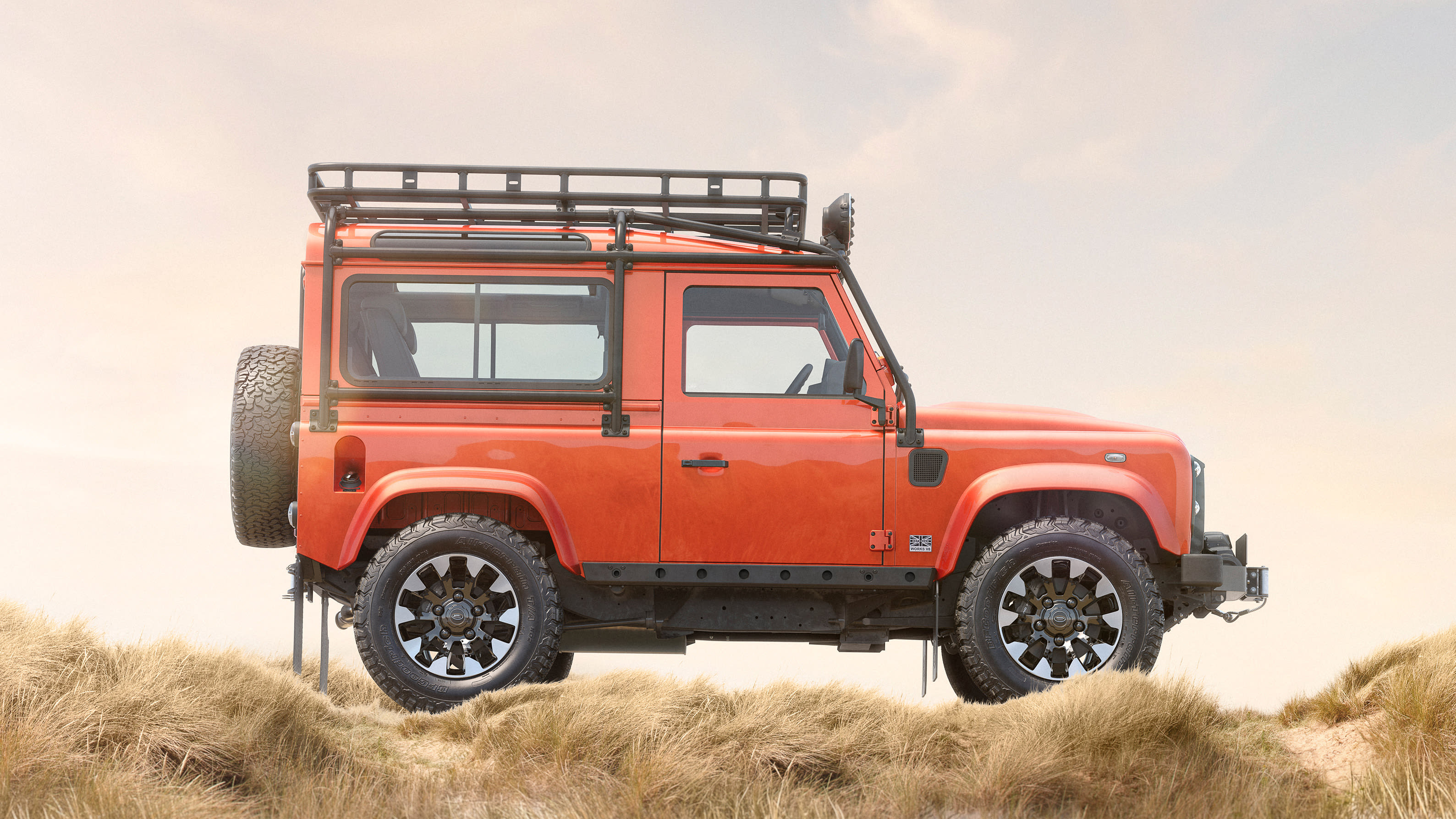 Land Rover Classic Defender V8 by Works Bespoke is a new twist on the ...