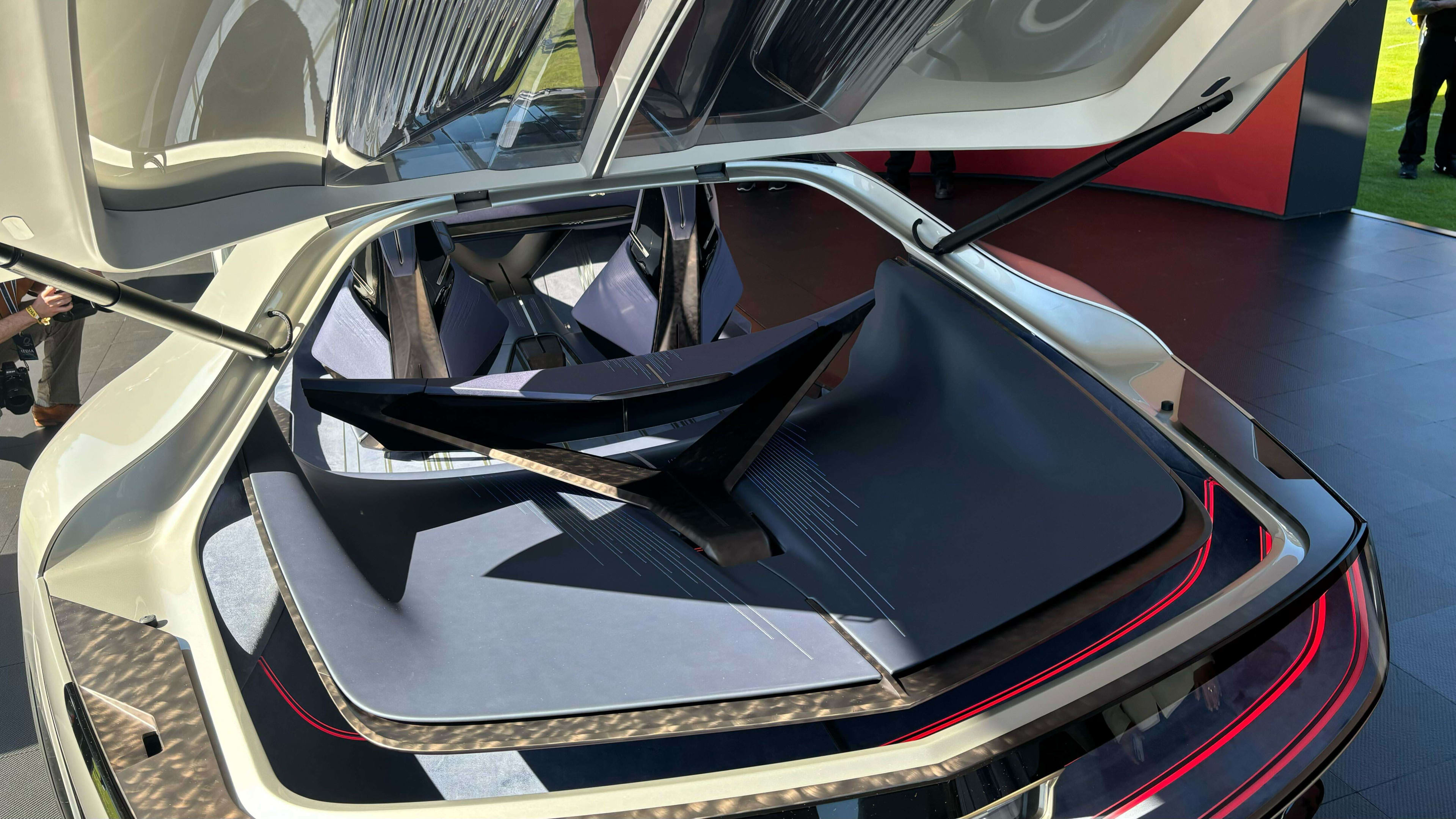 Cadillac Opulent Velocity looks into the future of V-Series - Autoblog