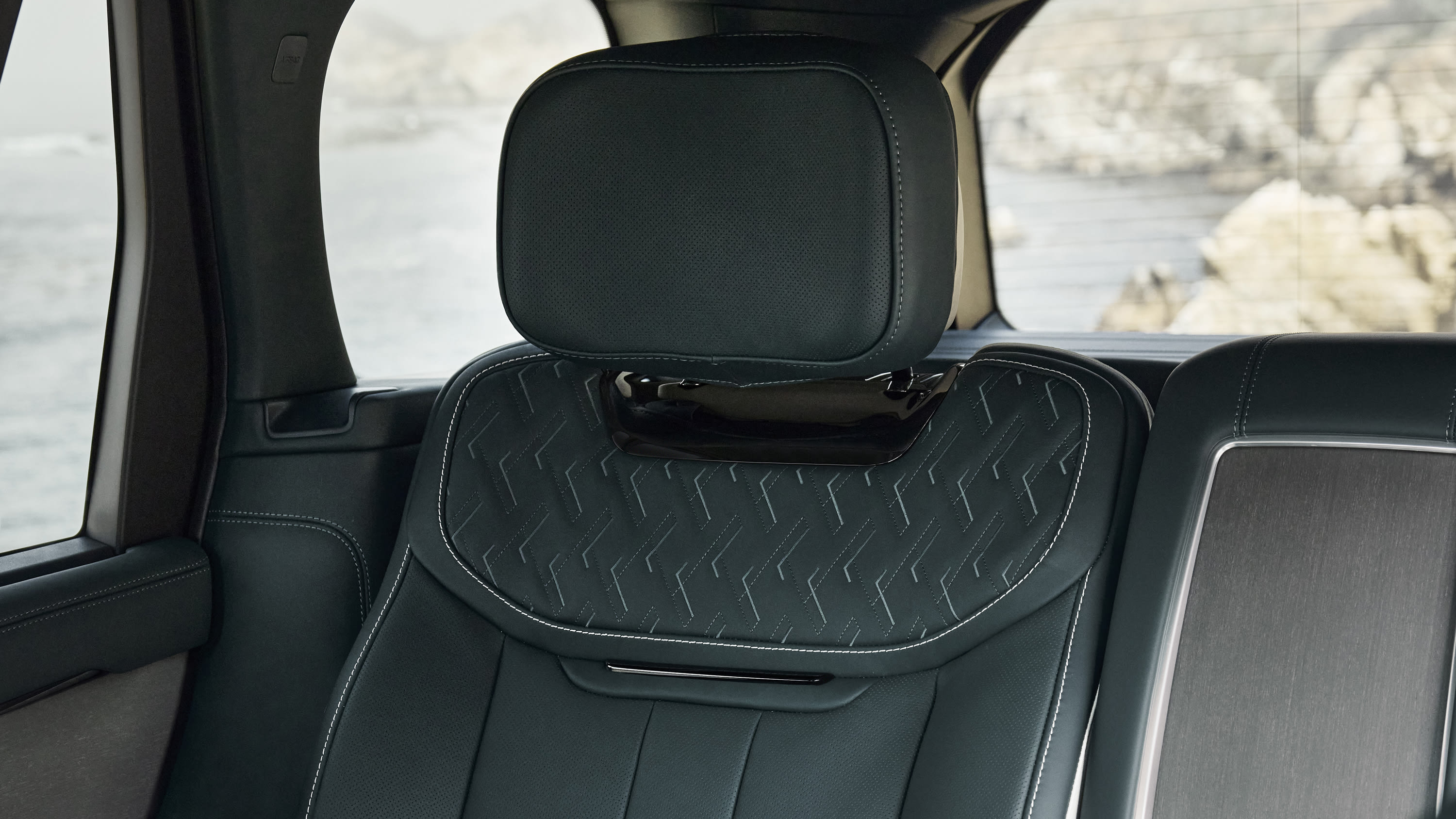 2024 Range Rover SV Carmel Edition is a third consecutive tribute to ...