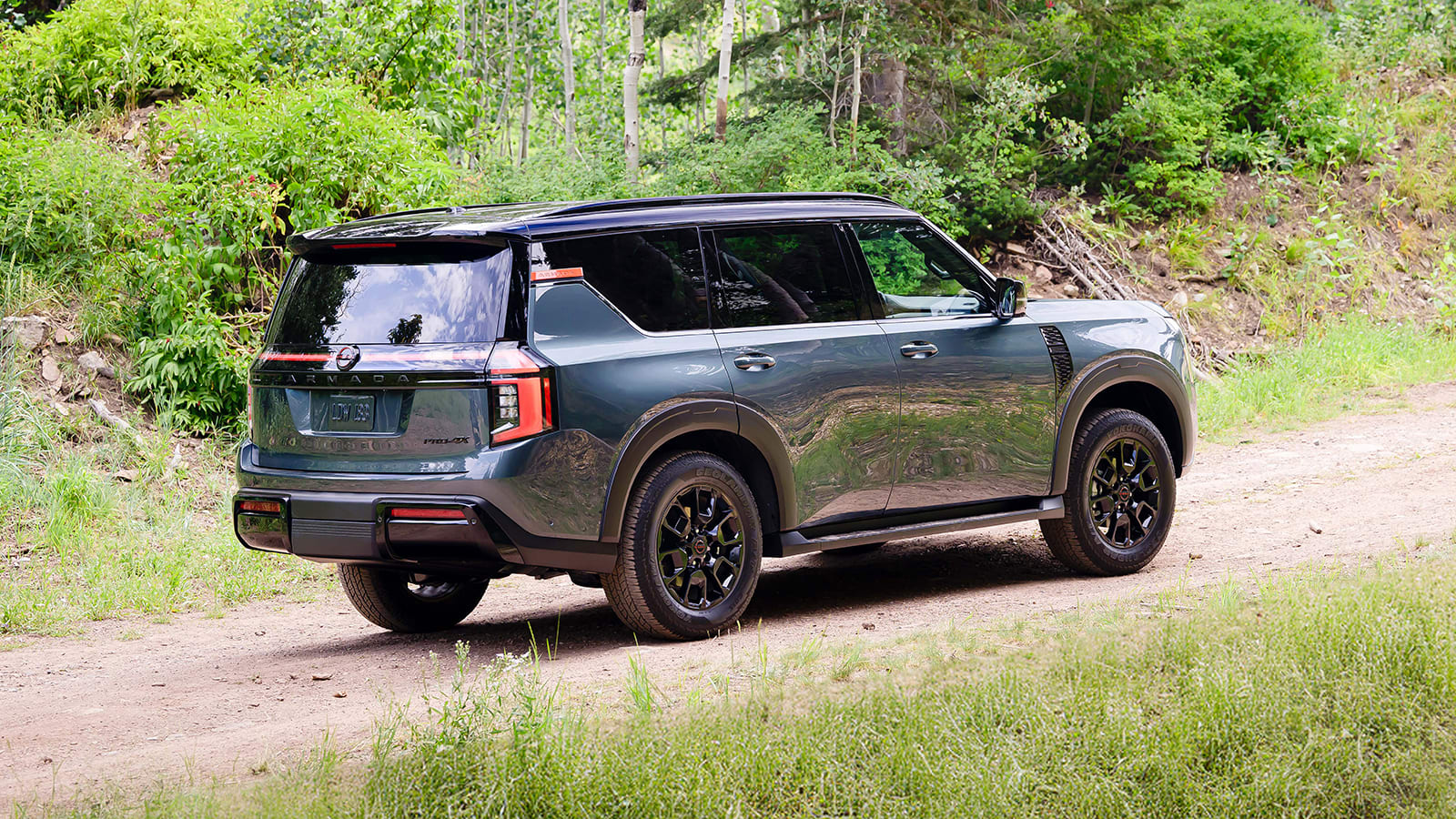 2025 Nissan Armada redesigned with new Pro-4X trim - Autoblog