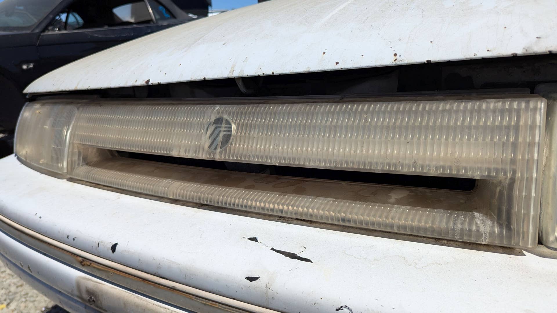 Junkyard Gem: 1995 Mercury Tracer sedan with 319k miles - Autoblog