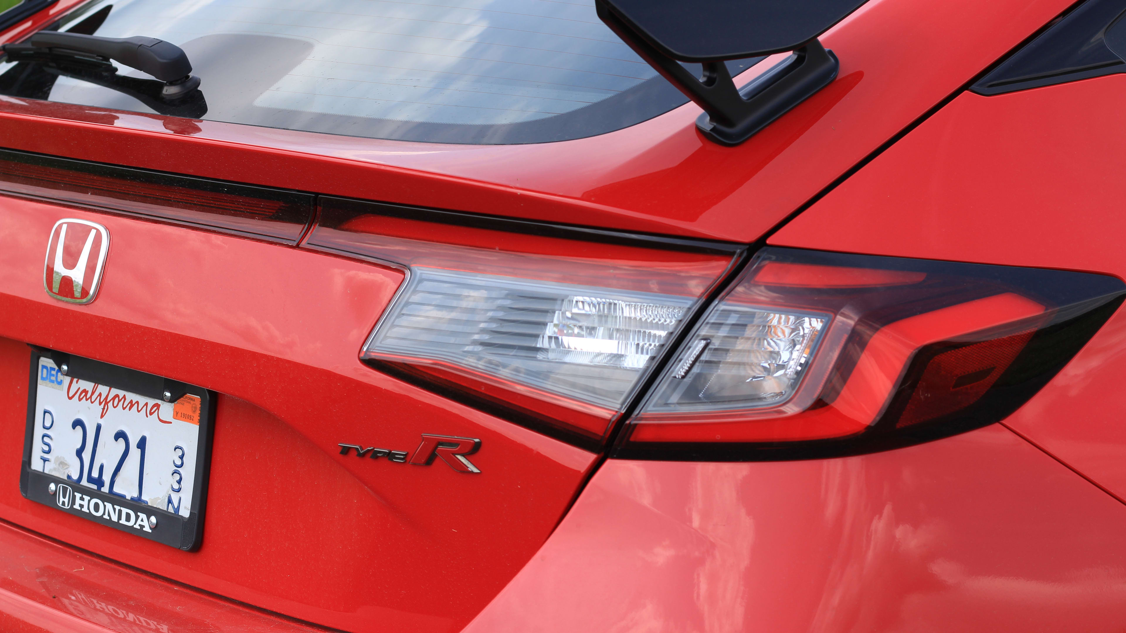 Honda Civic Type R vs. Acura Integra Type S Comparison Test: May the ...