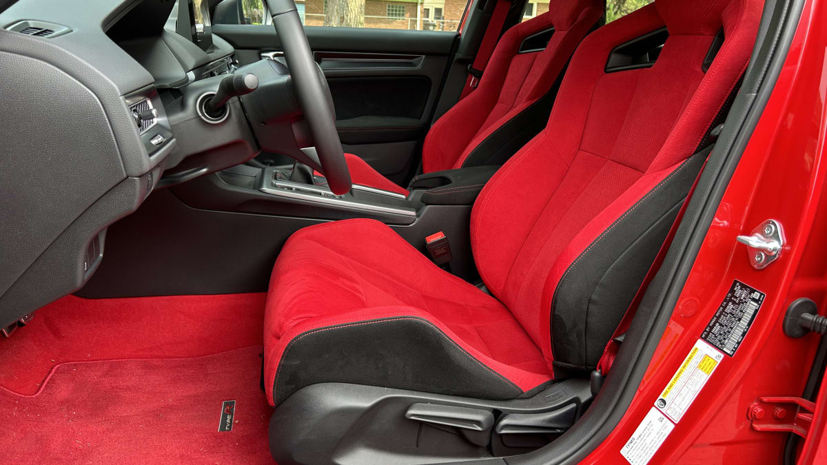 Honda Civic Type R vs. Acura Integra Type S Comparison Test: May the ...