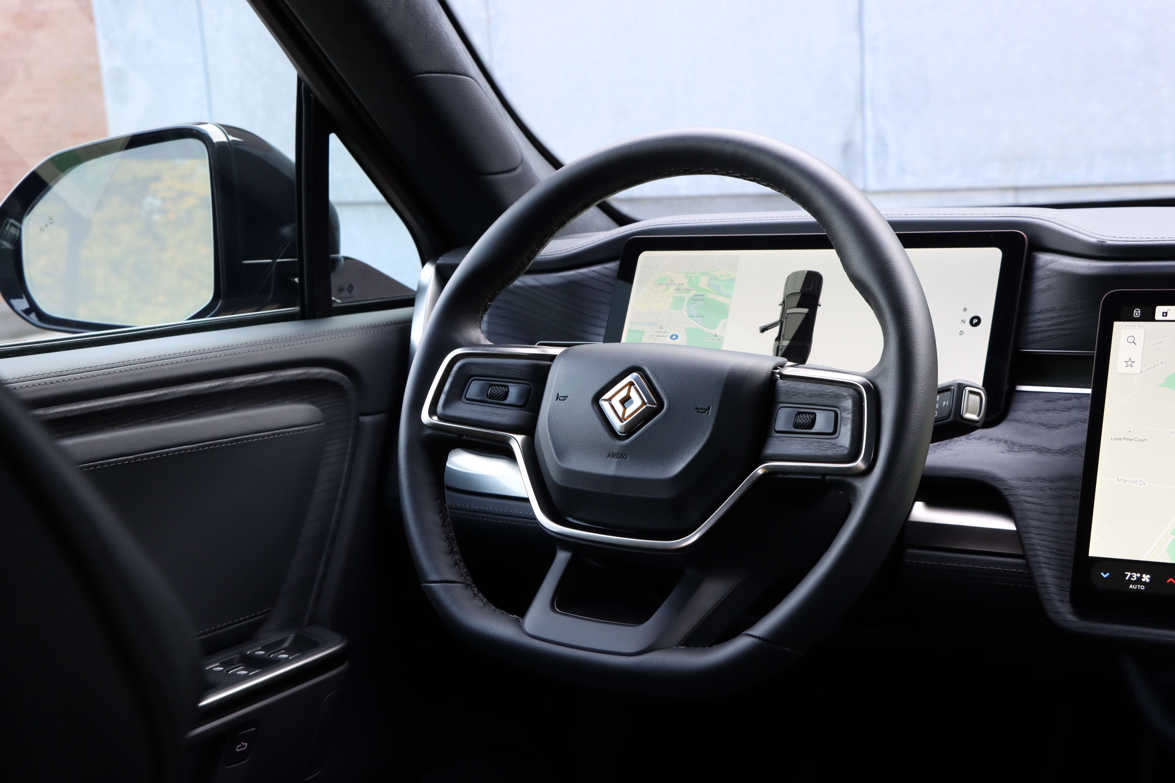 2025 Rivian R1S review: The ultimate adventure-focused EV - Autoblog