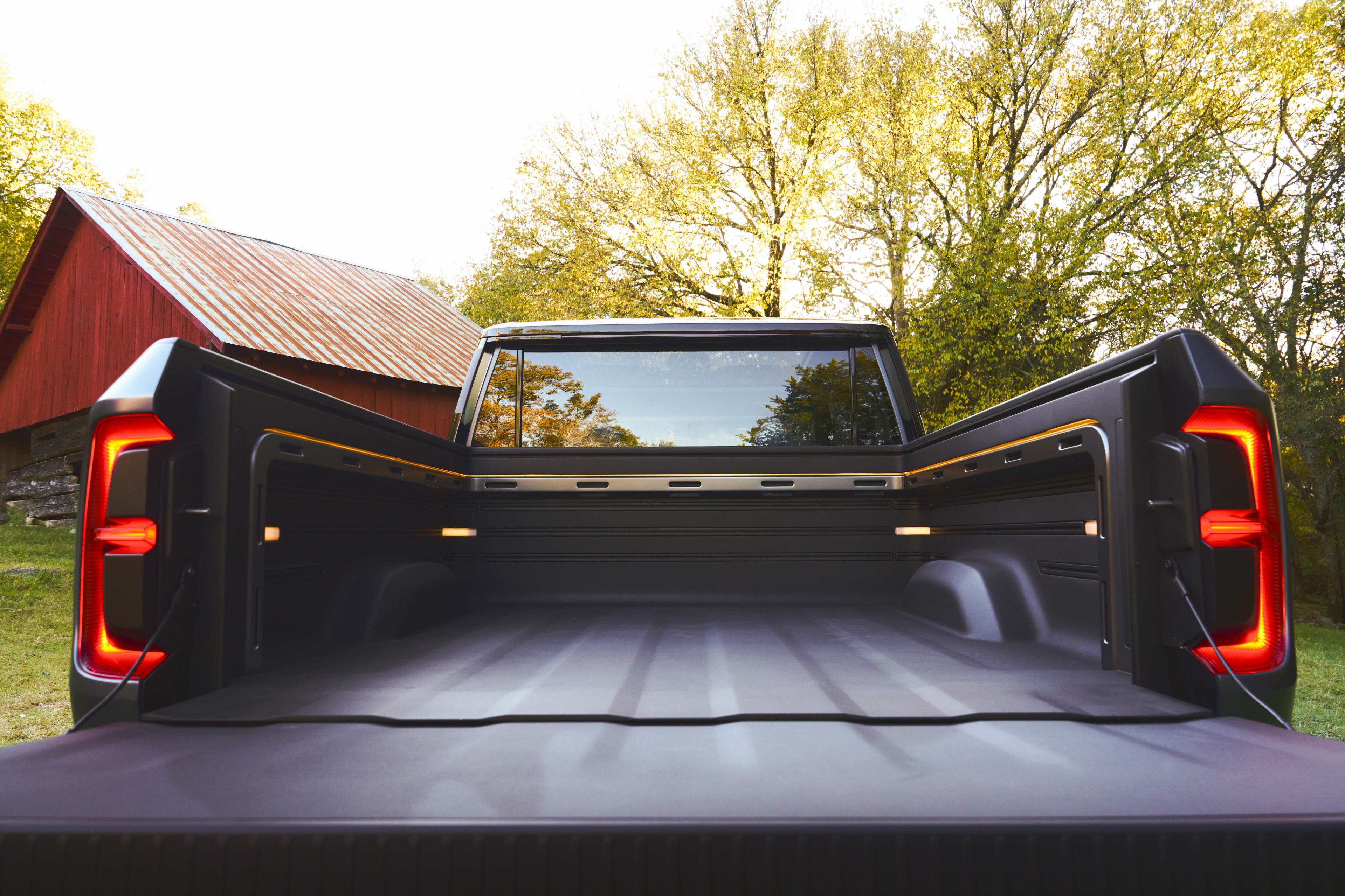 Rivian vs. Scout: Range, performance, tech, dimensions, and more - Autoblog