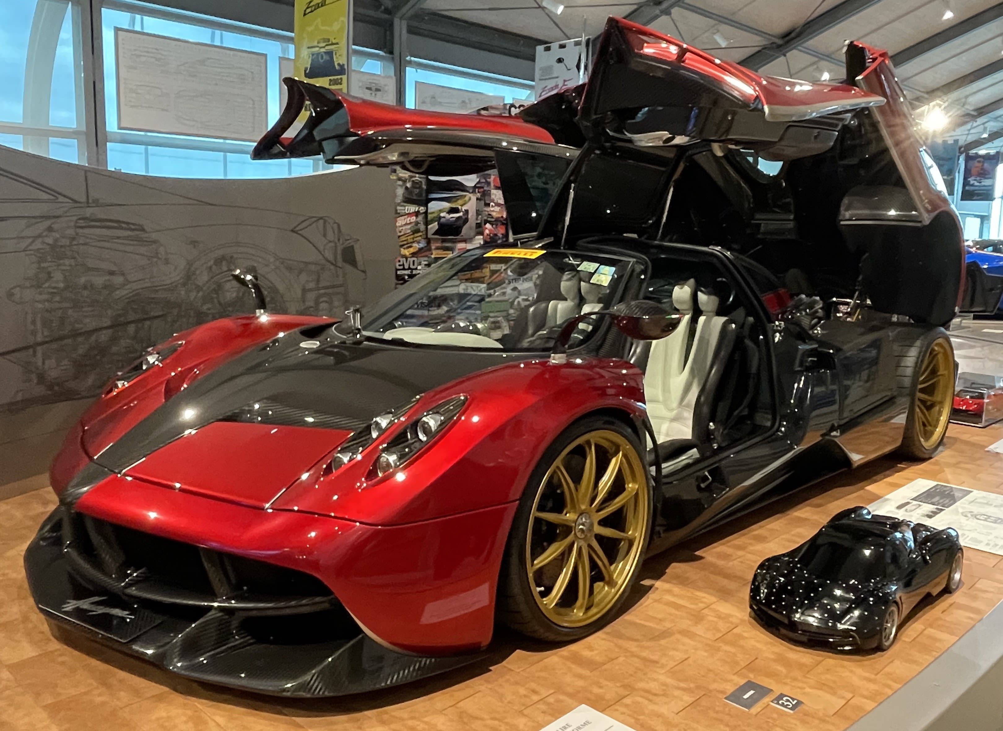 Pagani Huayra Codalunga Speedster Gallery: Exquisite Drop-Top In ...