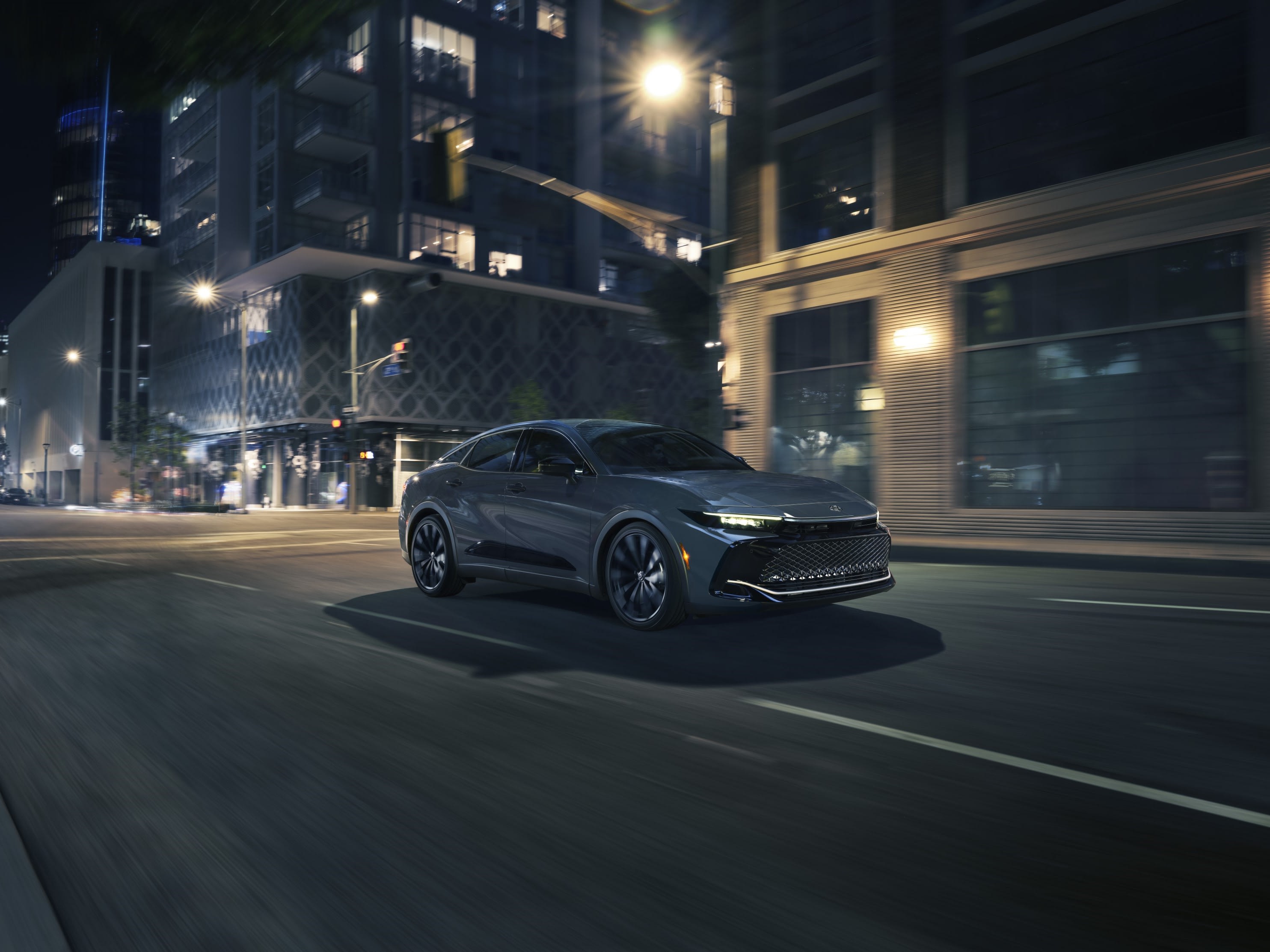 2025 Toyota Crown: 6 reasons to love it, 3 reasons to think twice ...