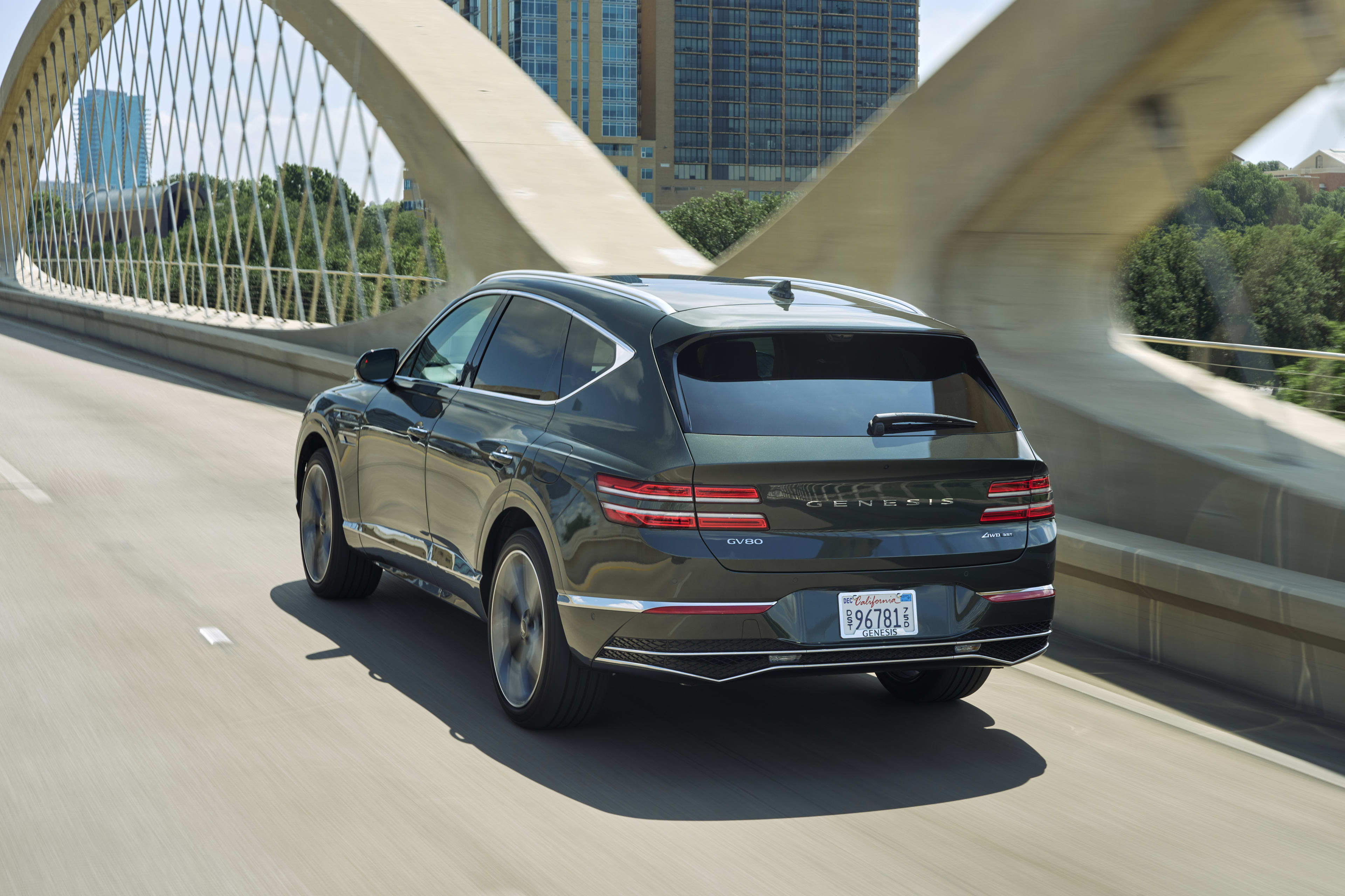 2025 Genesis GV80 vs. Volvo XC60: Outstanding alternatives for luxury ...