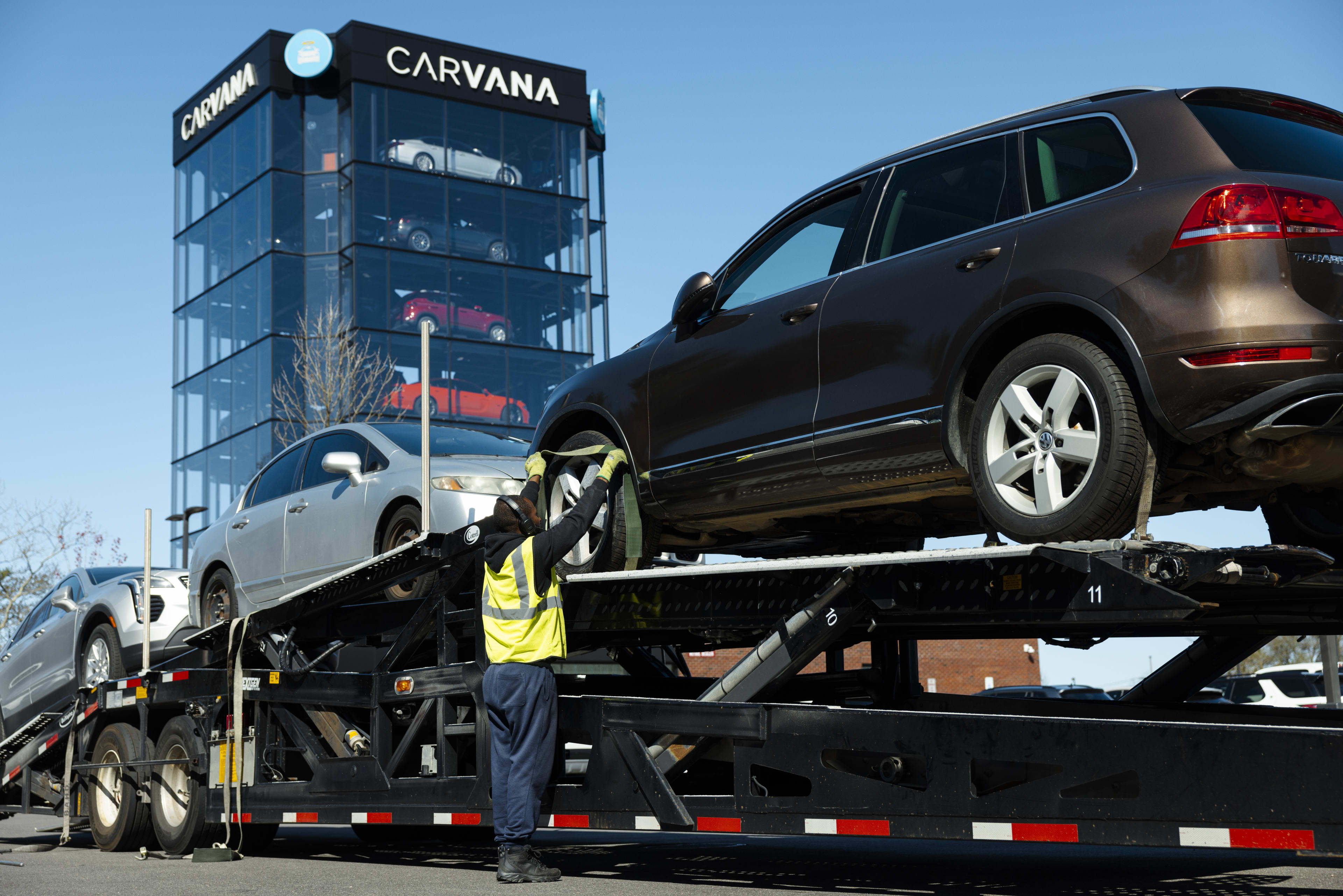 Carvana is Now Worth More Than GM, Ford or Stellantis - Autoblog