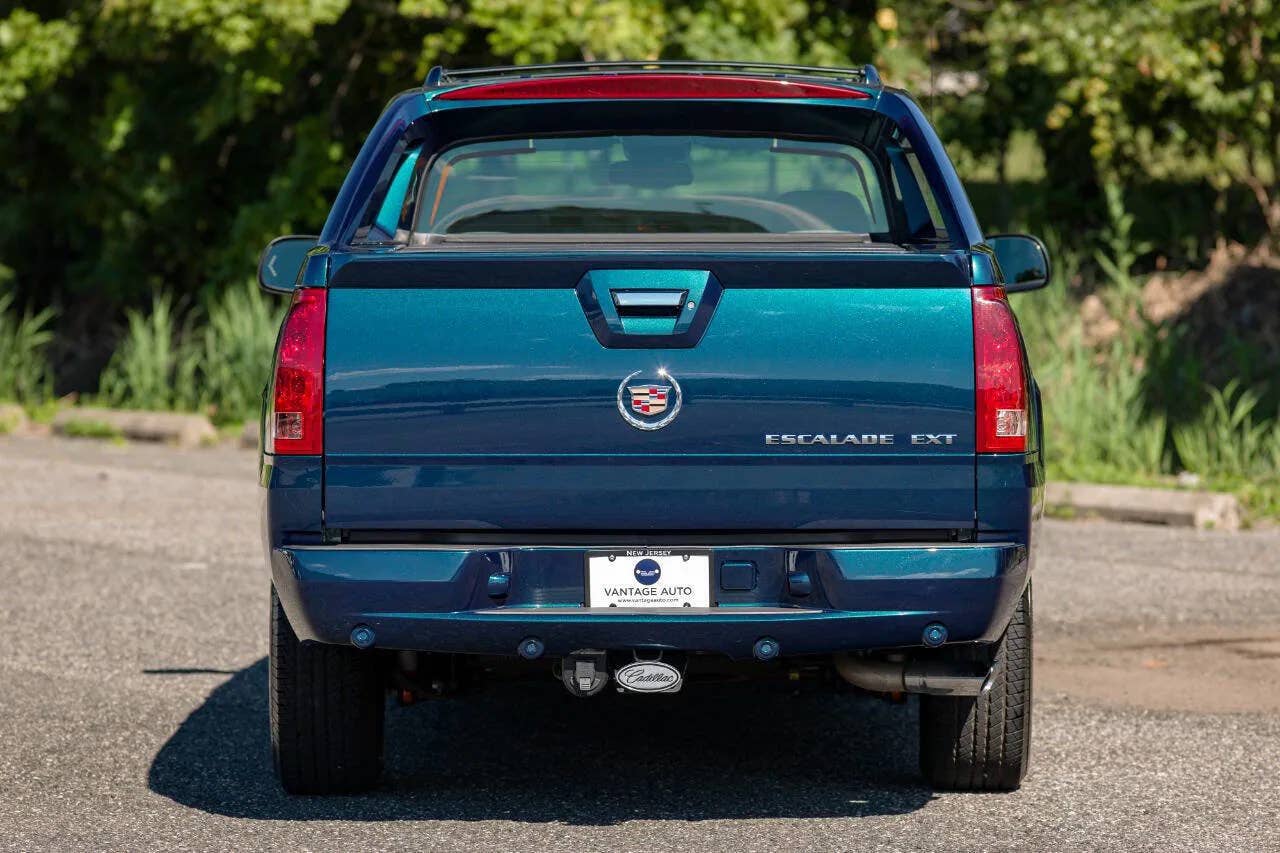 A 2005 Cadillac Escalade EXT with just 1,735 miles is up for sale ...