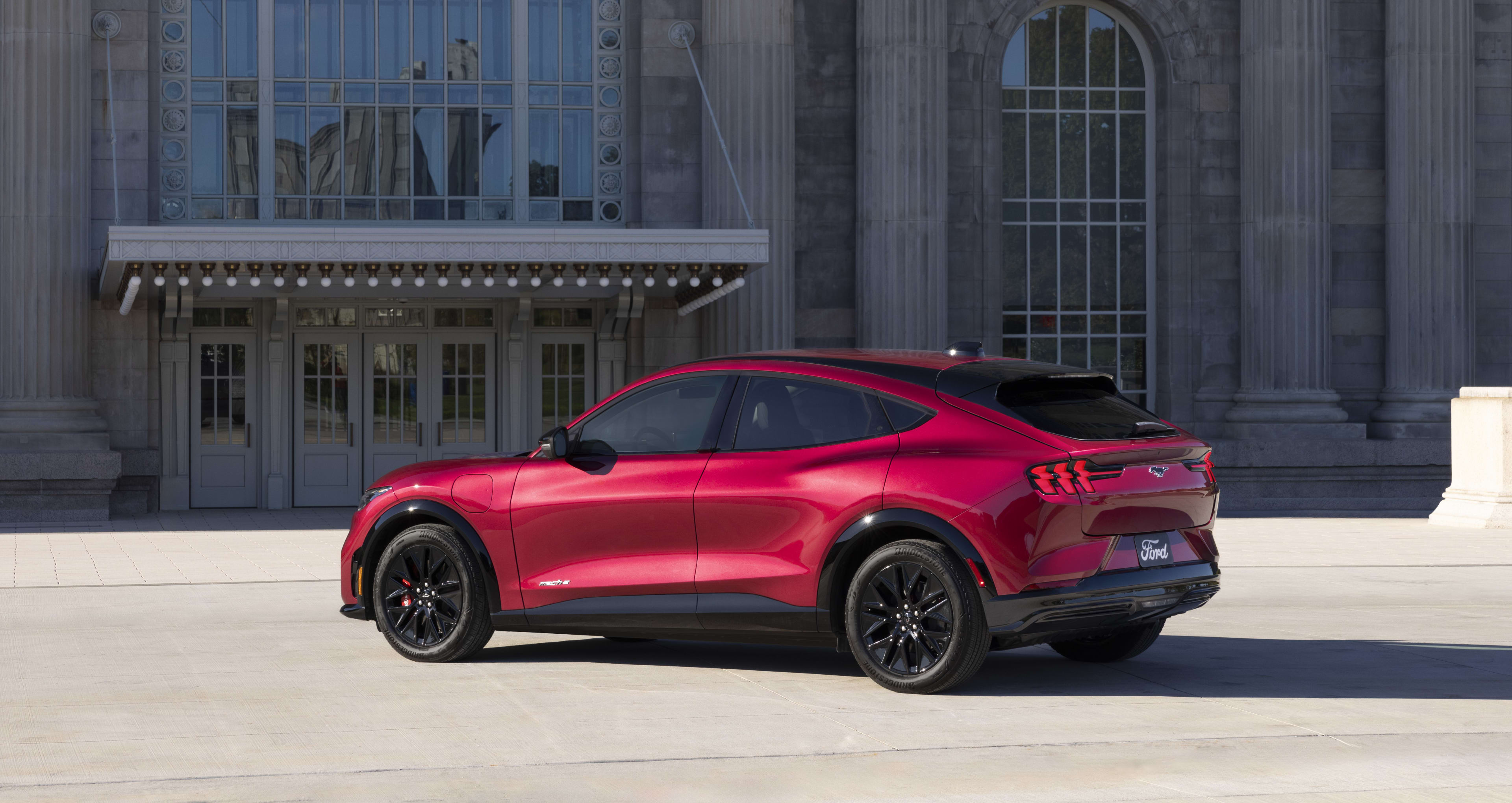 2025 Ford Mustang Mach-E vs Ford Mustang: Electric Crossover vs Muscle Car - Autoblog