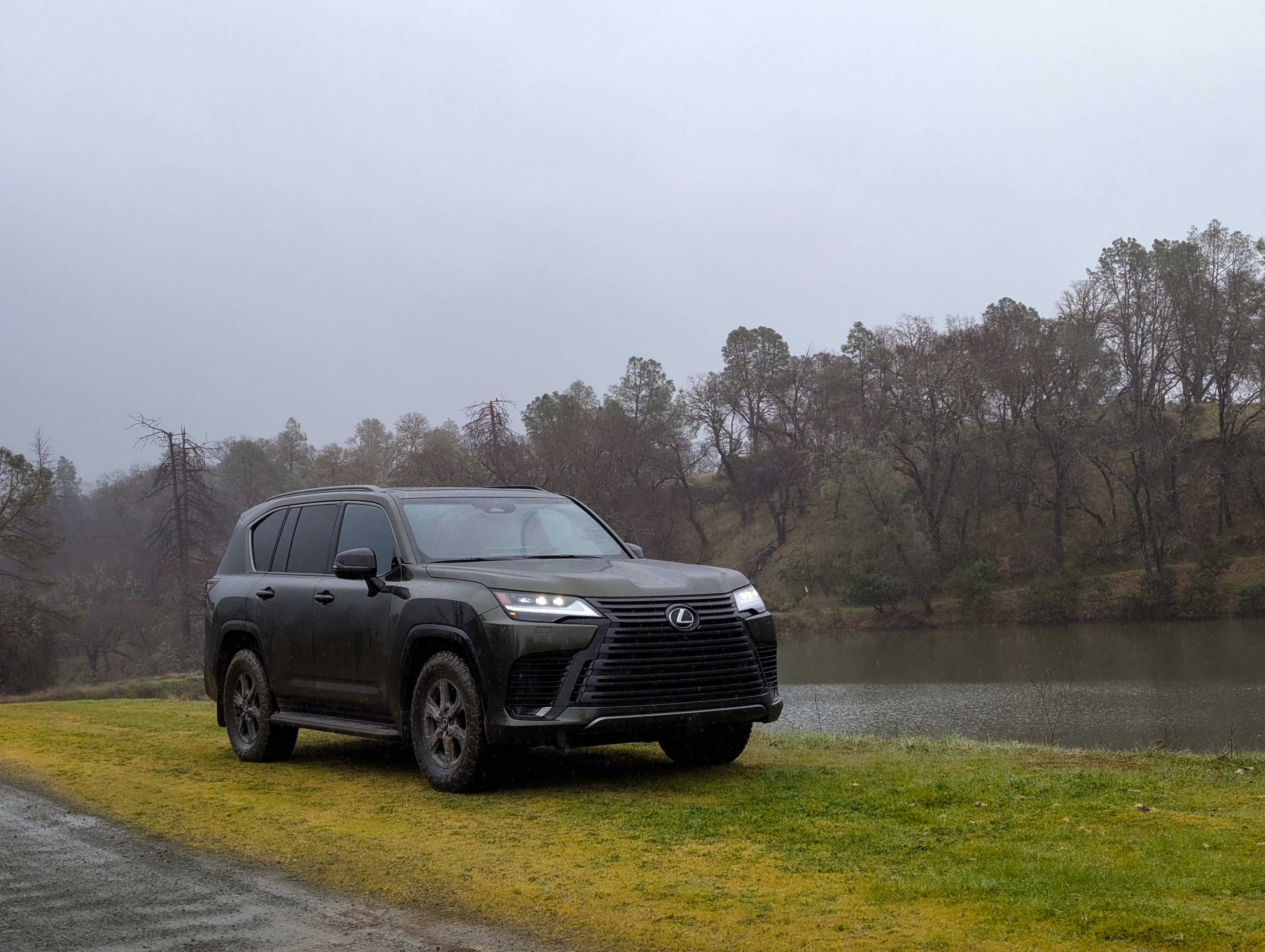 2025 Lexus LX 700h review: A hybrid SUV that defies expectations - Autoblog