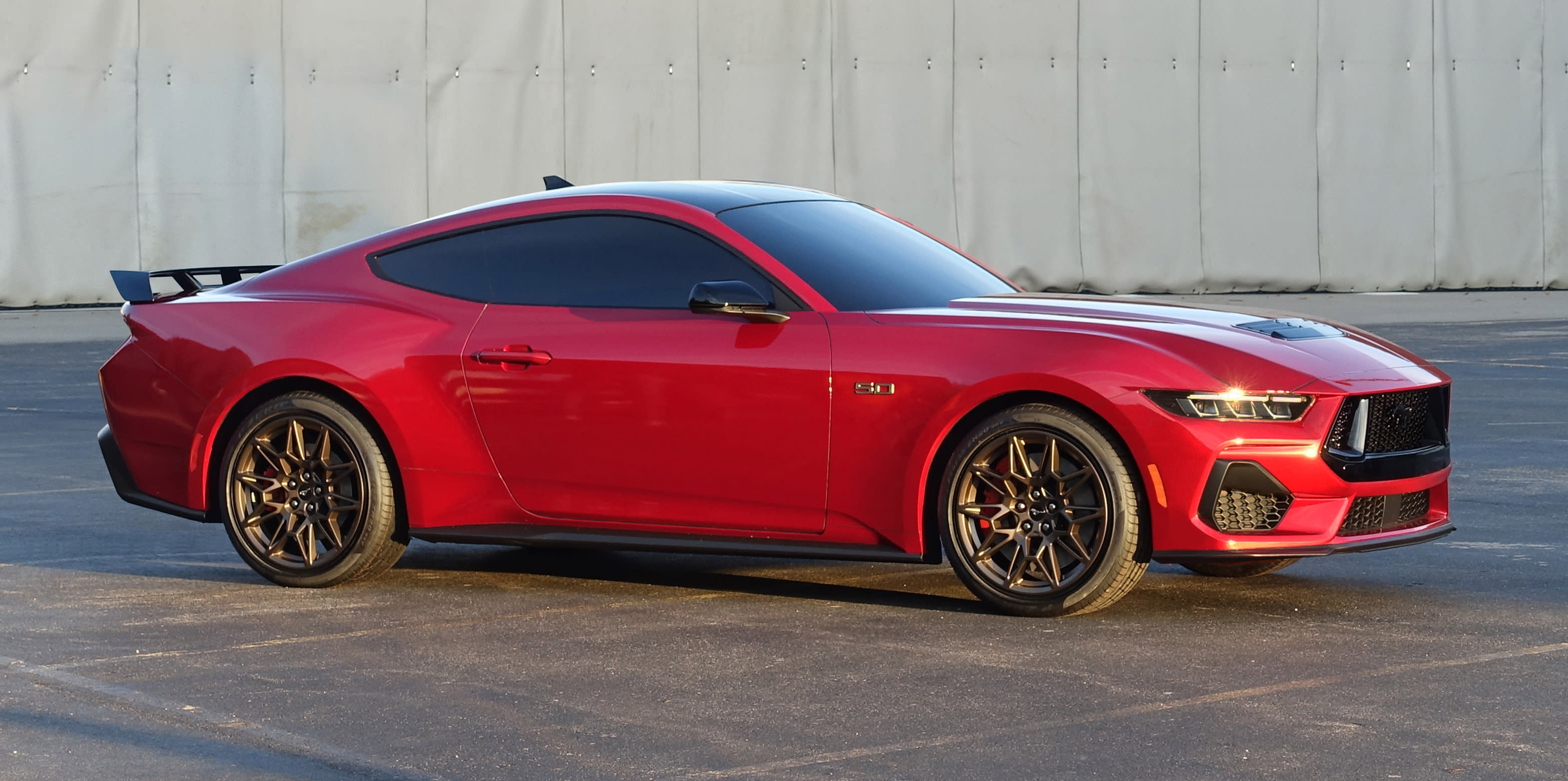 2025 Ford Mustang: 5 reasons to love it, 2 reasons to think twice ...
