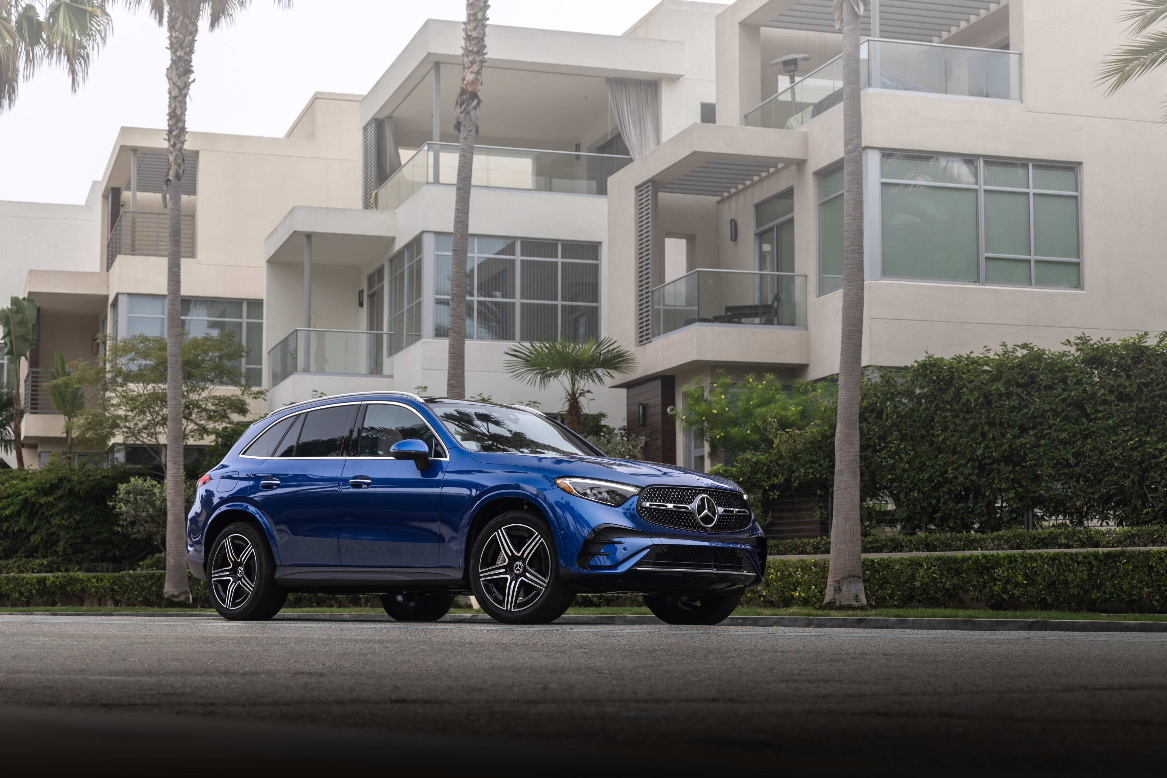 2025 Mercedes-Benz GLC PHEV review: the best plug-in SUV yet? - Autoblog