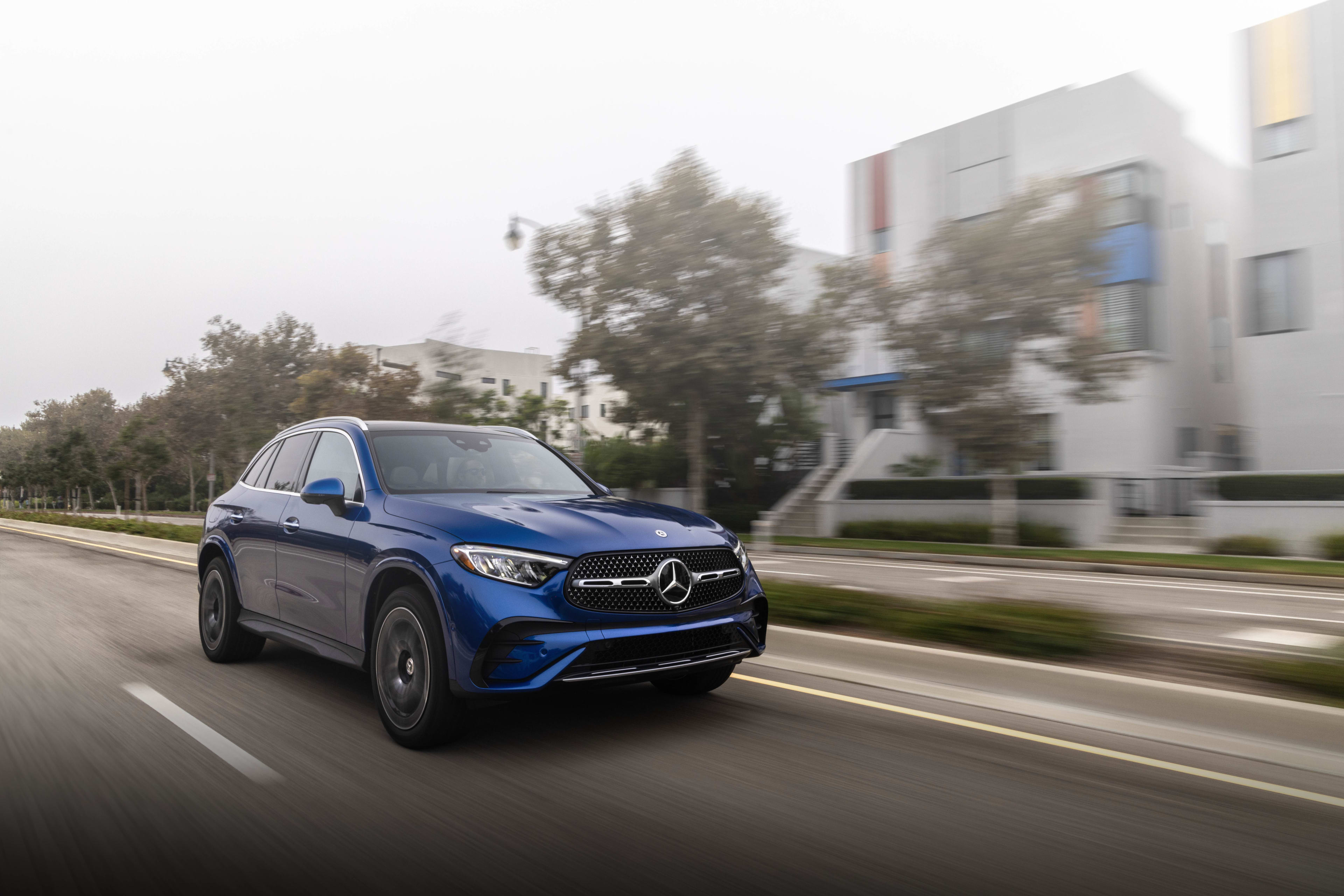 2025 Mercedes-Benz GLC PHEV review: the best plug-in SUV yet? - Autoblog