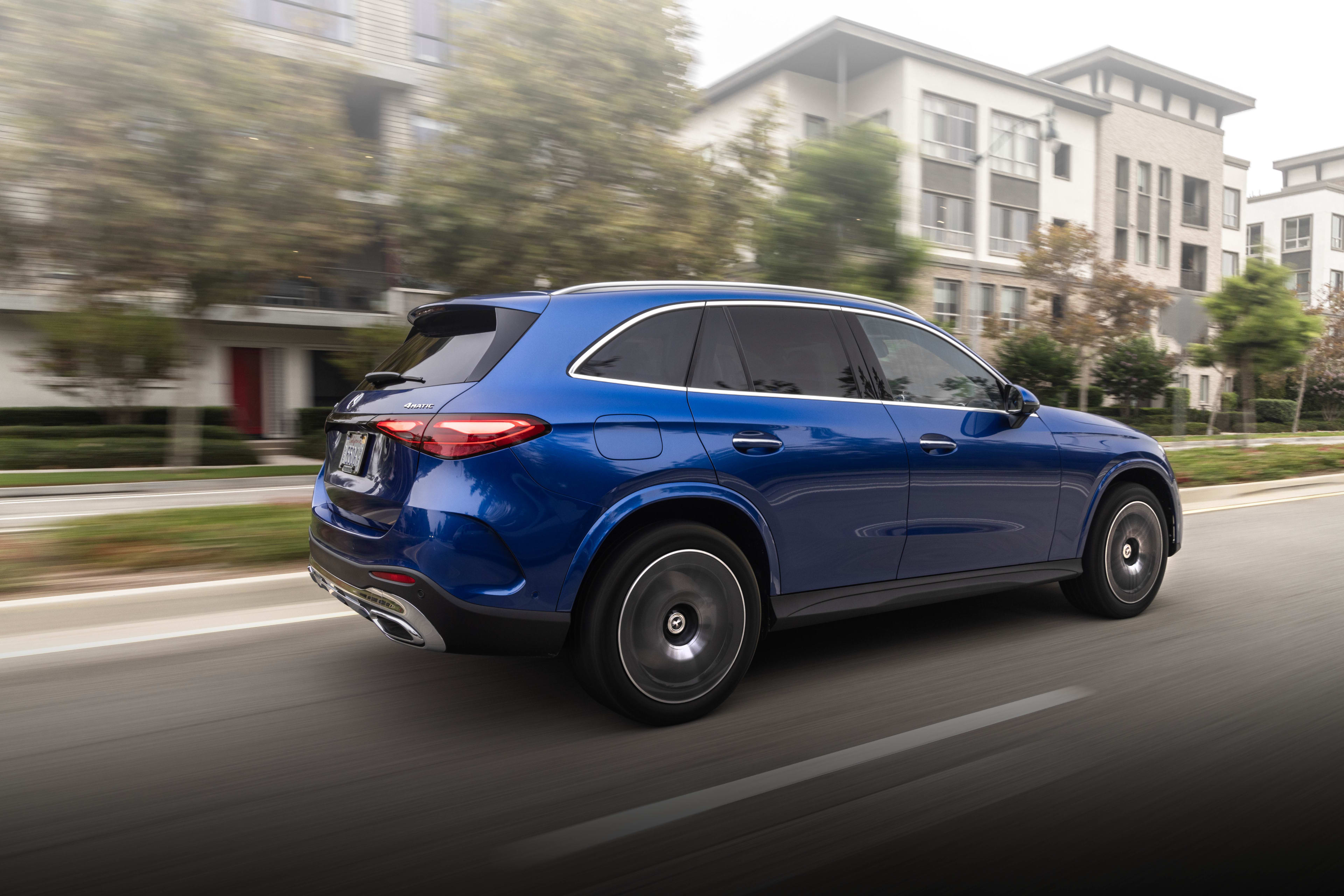 2025 Mercedes-Benz GLC PHEV review: the best plug-in SUV yet? - Autoblog