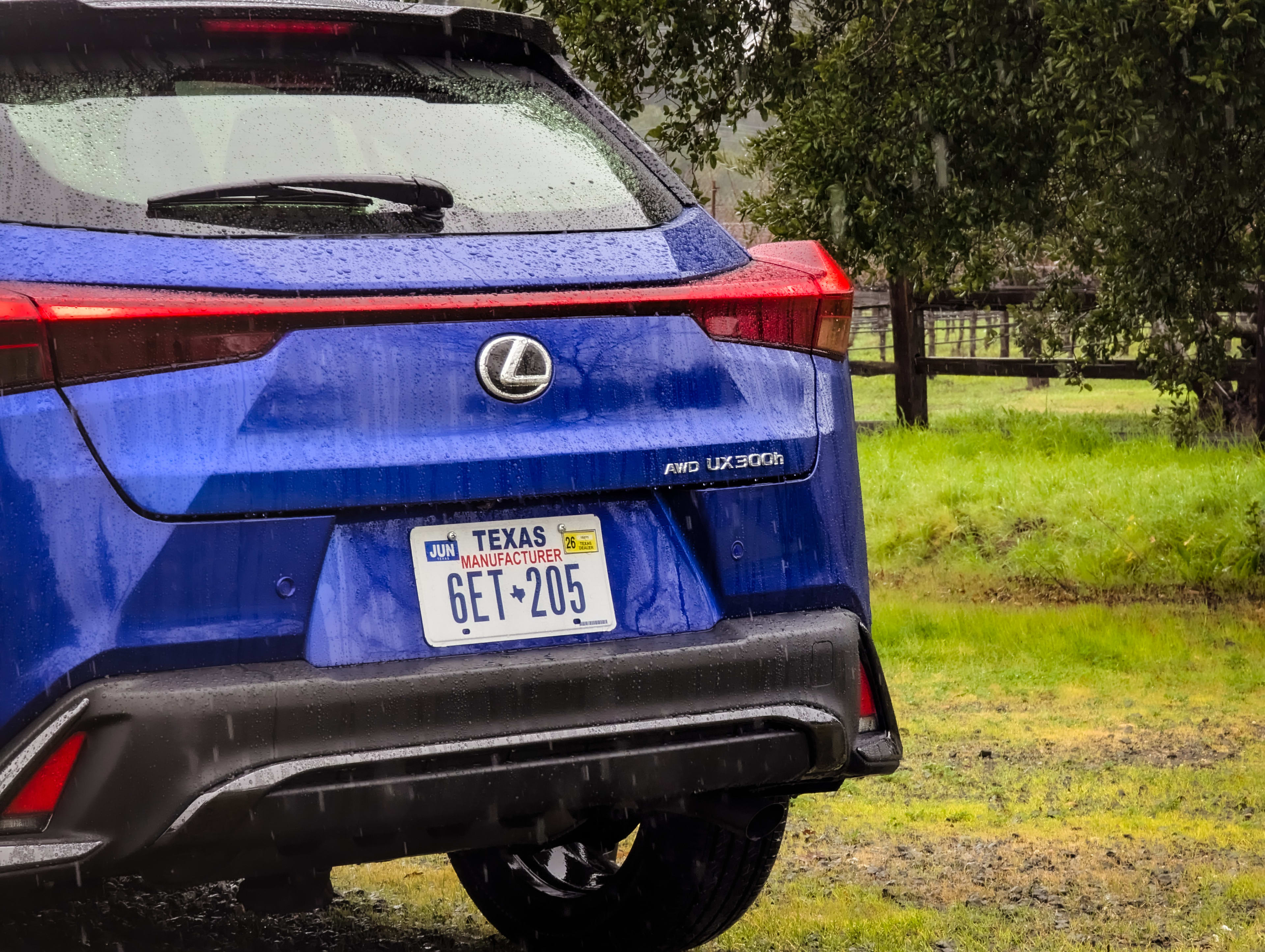 2025 Lexus UX300h review: A compact SUV that punches above its weight ...
