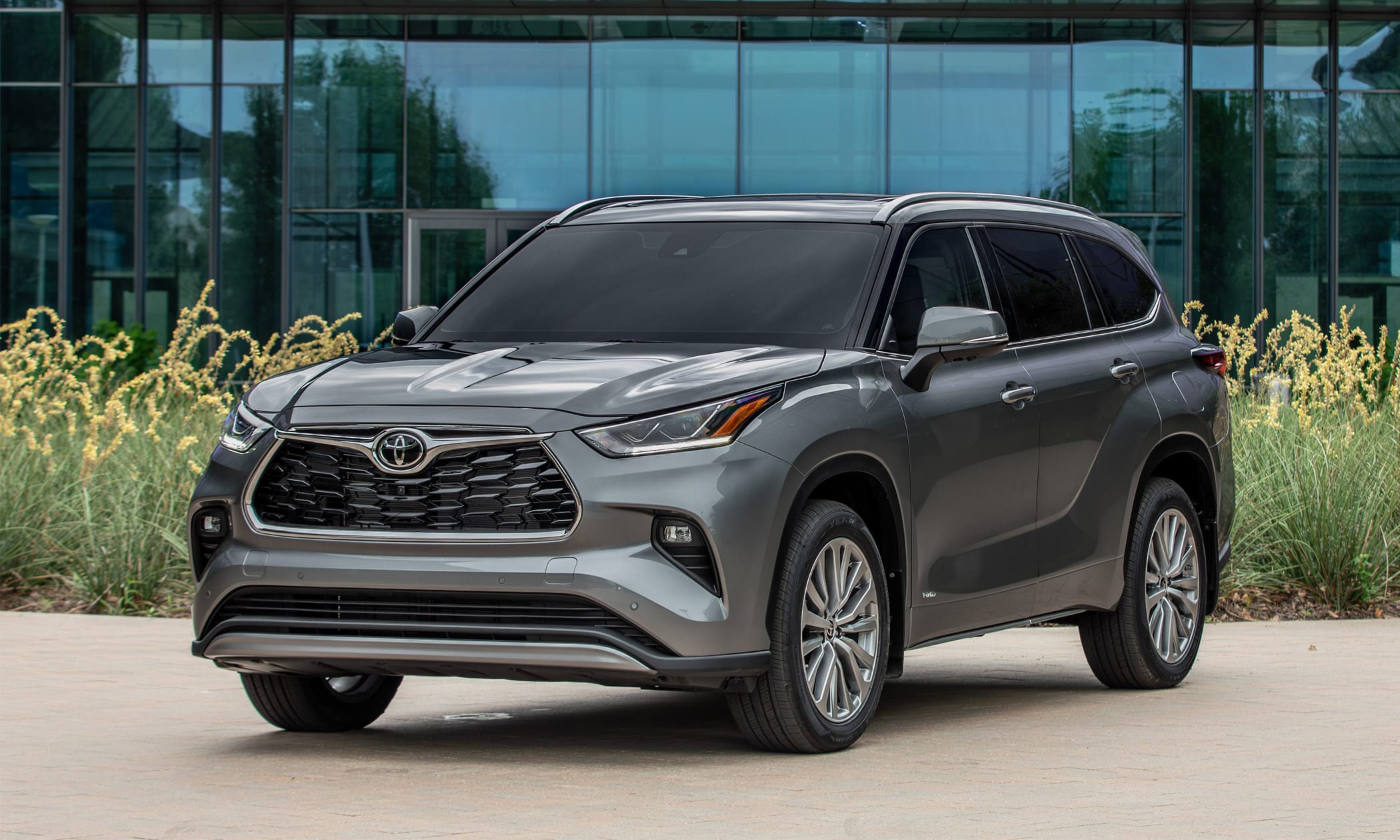 The most reliable new midsize SUVs in 2025 - Autoblog