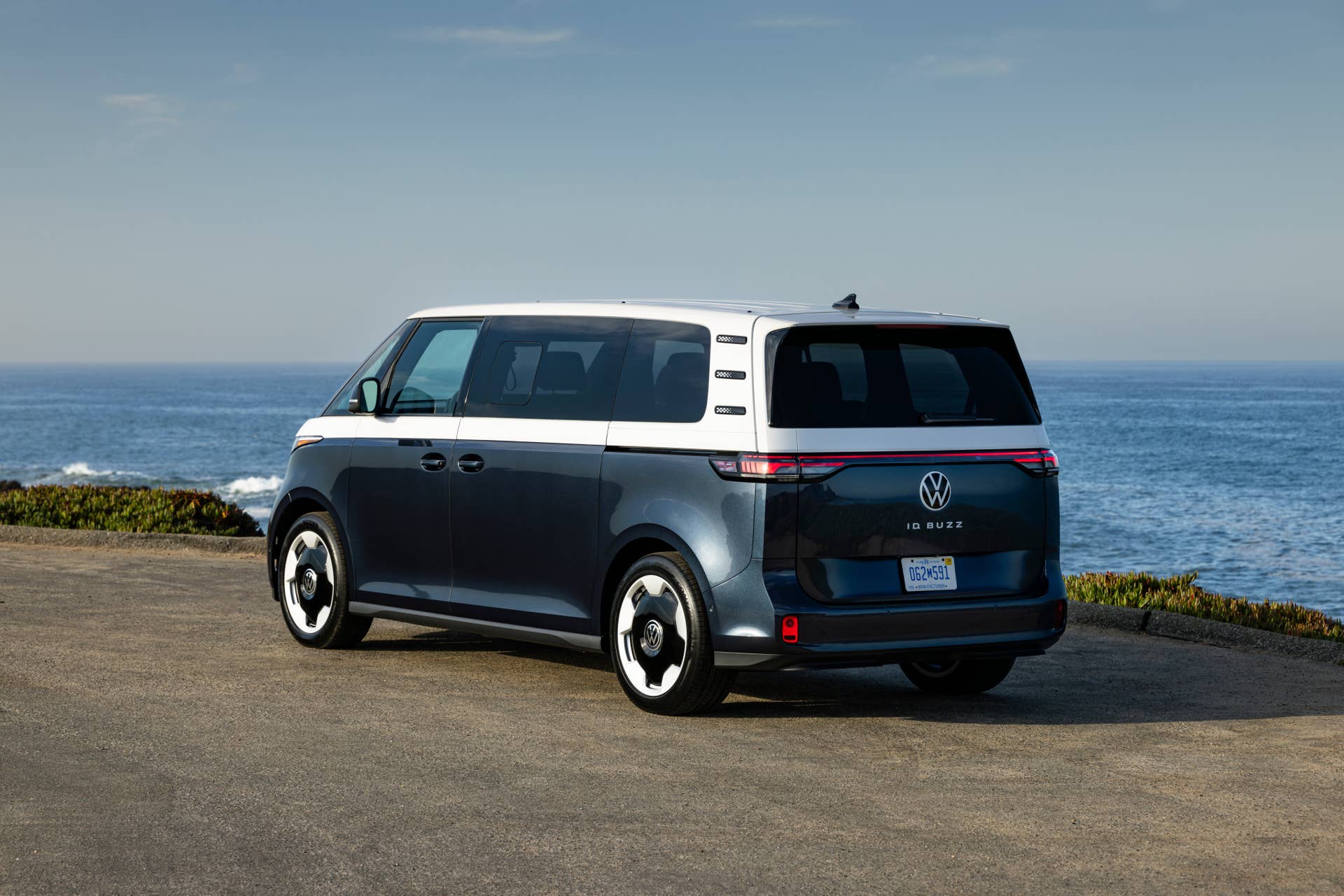 Volkswagen Unveils Hot 2025 ID.Buzz Lease Deal for August - Autoblog