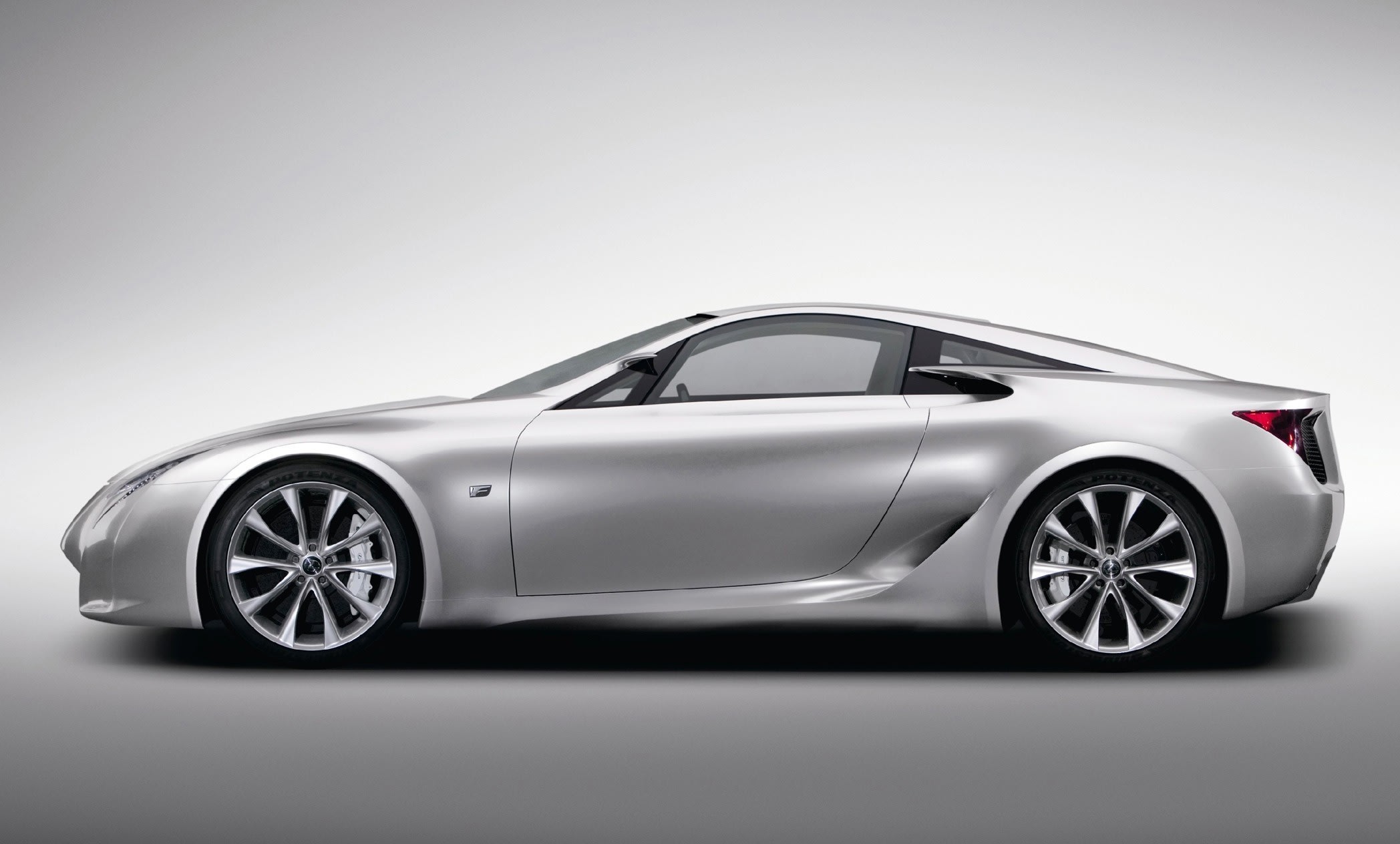 Everything we know about the Lexus LFR, the V10 LFA's potential ...