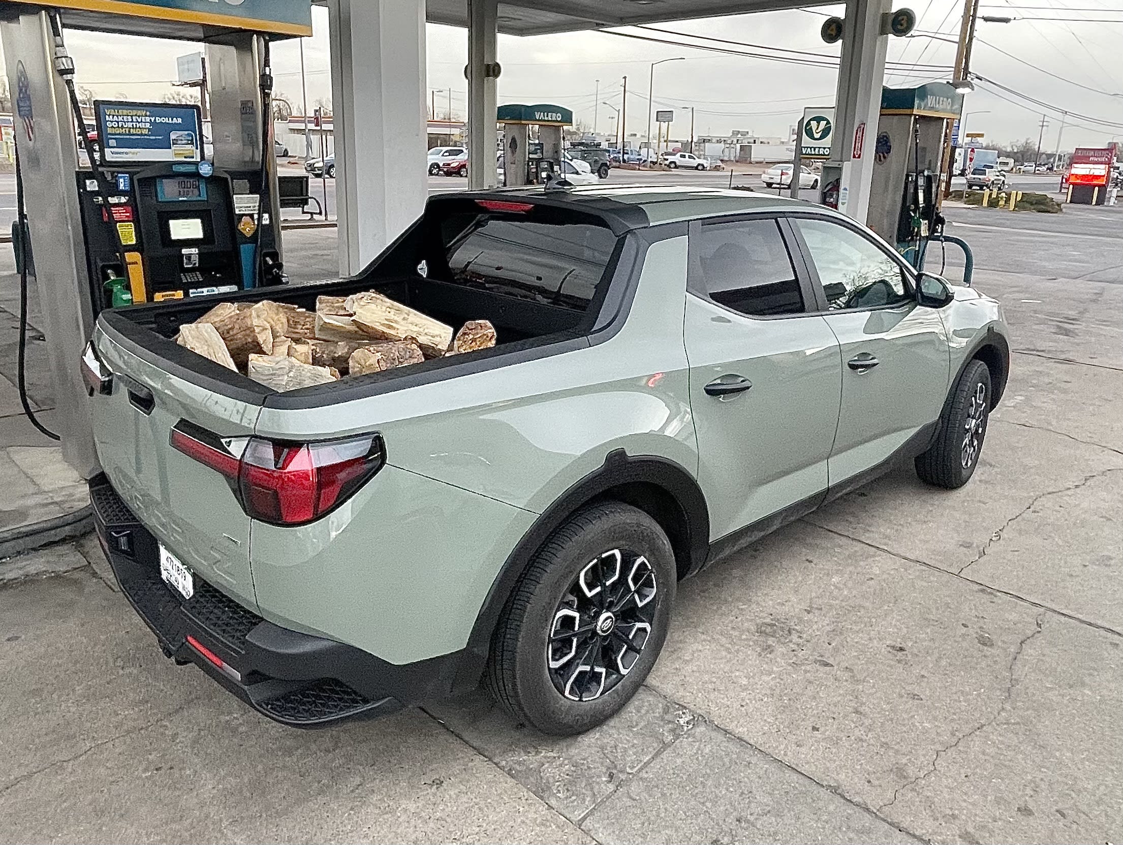 Long term Hyundai Santa Cruz review: Living with the smallest pickup in ...