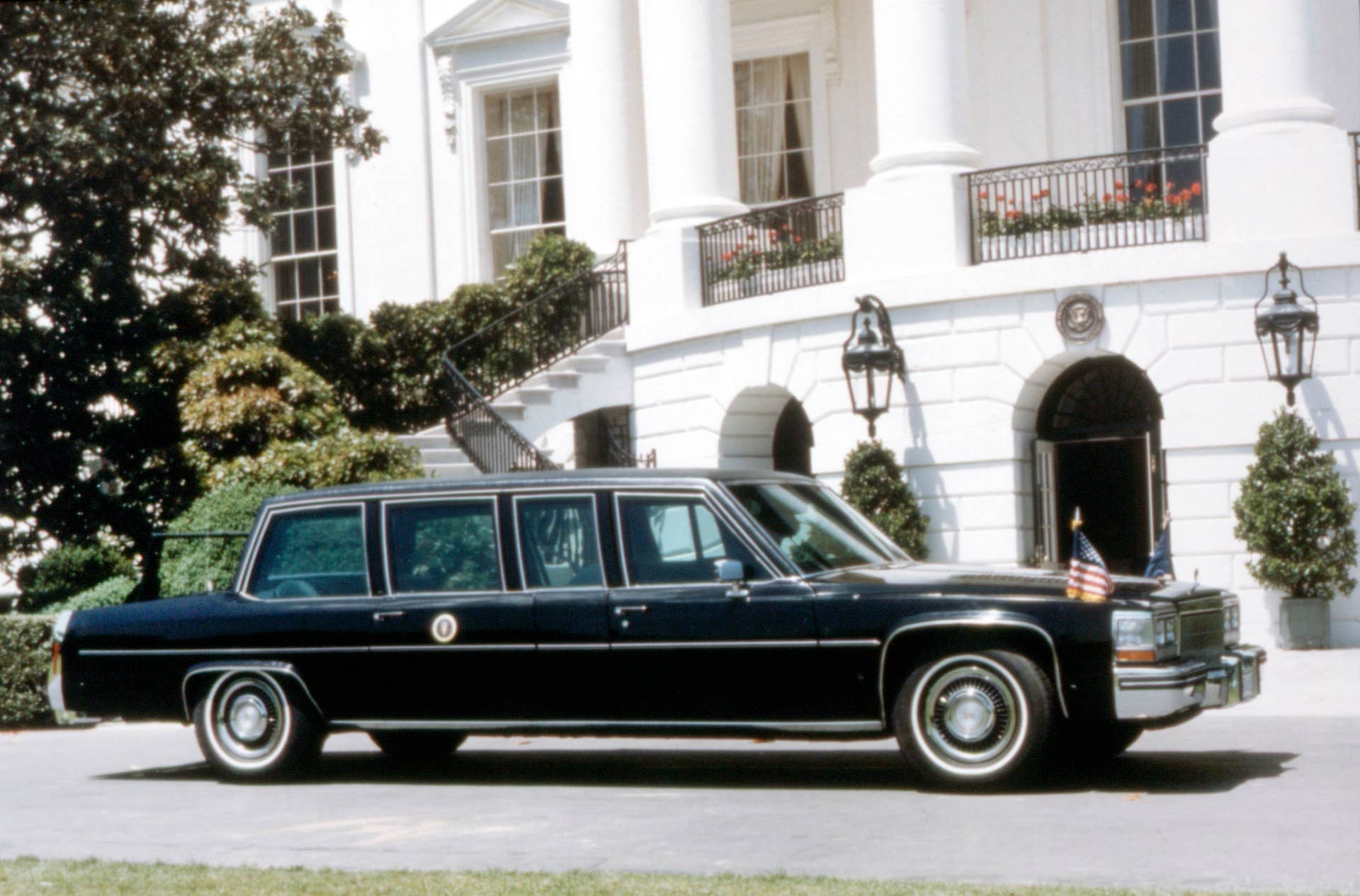 U.S. Secret Service Meets with GM to Discuss New Presidential Vehicles ...