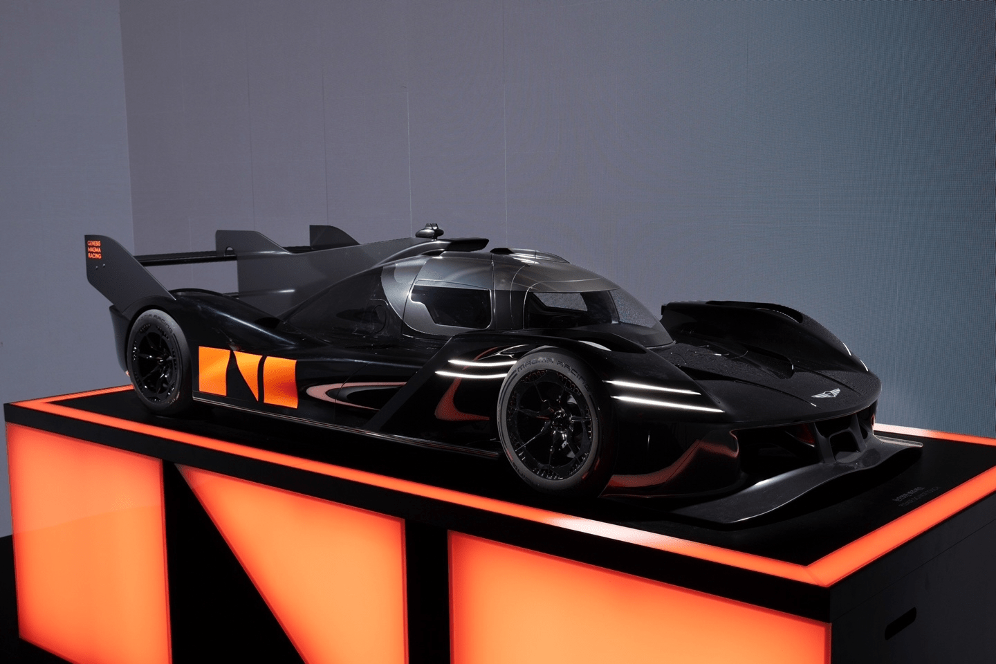 Genesis Unveils Two Breathtaking Futuristic Concepts - Autoblog