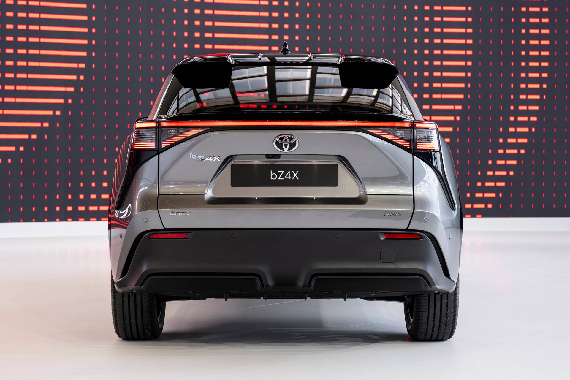 Toyota bZ4X Gets Major Updates for 2026: What Changed? - Autoblog