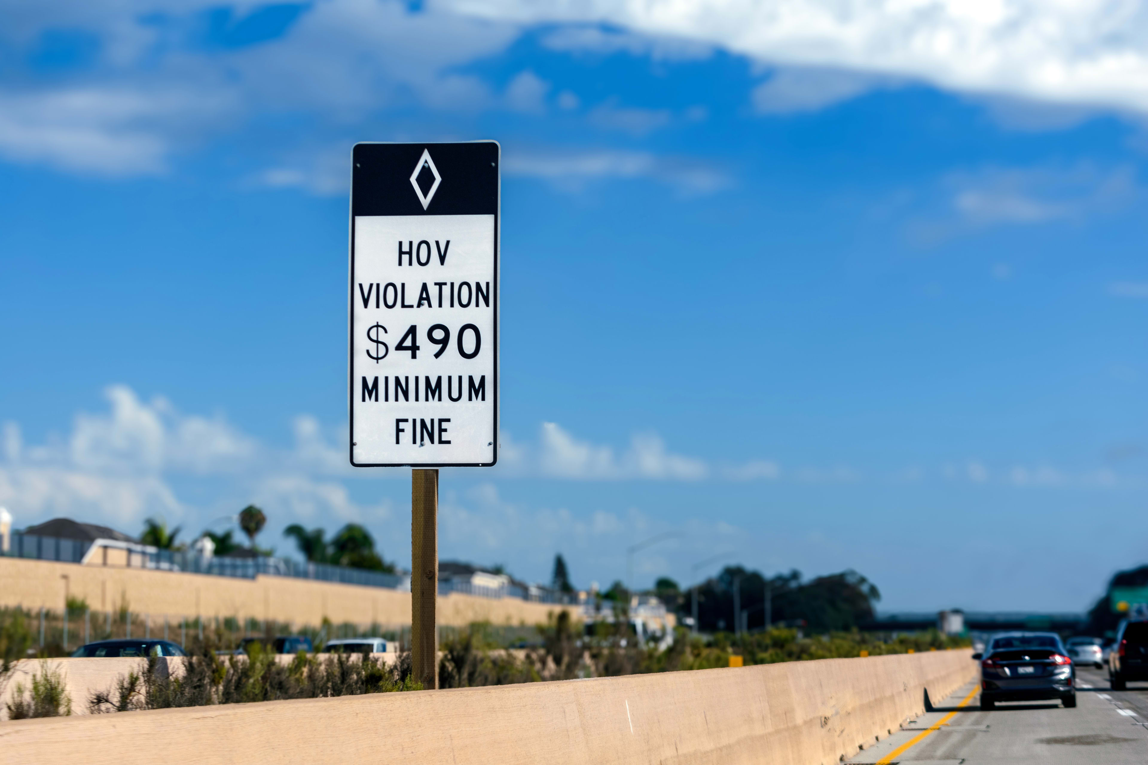 Honda Ridgeline vs Nissan Frontier: A Midsize Mismatch? - Autoblog