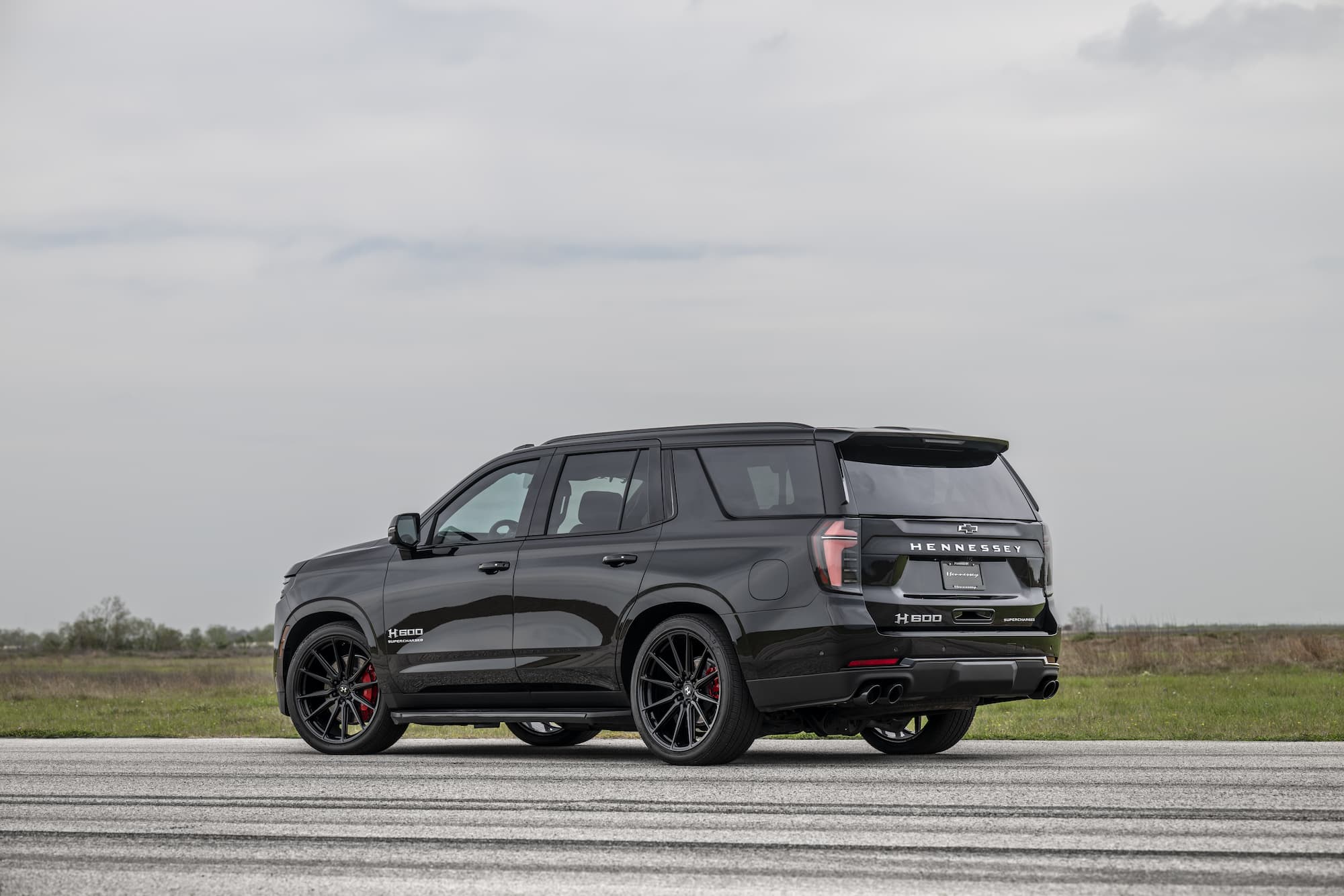 Hennessey Debuts Supercharged Tahoe and Suburban With 625 Horsepower - Autoblog